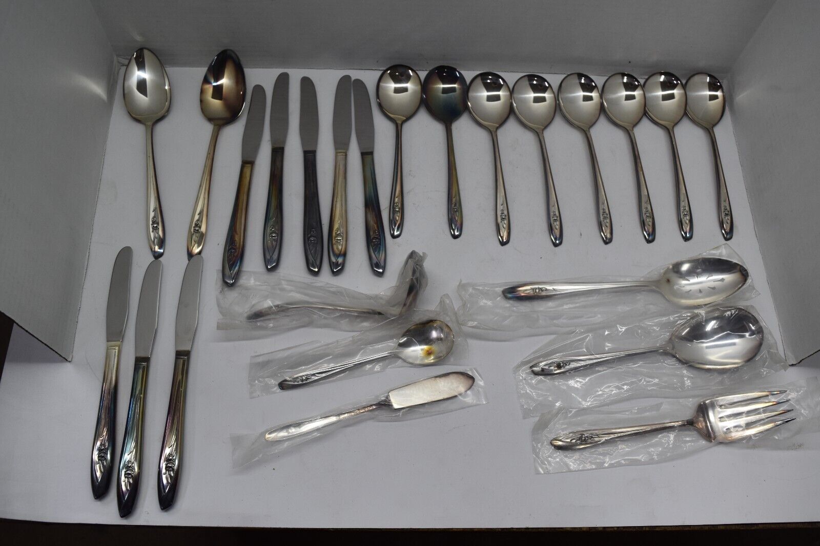 Silver Tulip Flatware Silver Plated Silverwear Serving Spoons 13407 ...