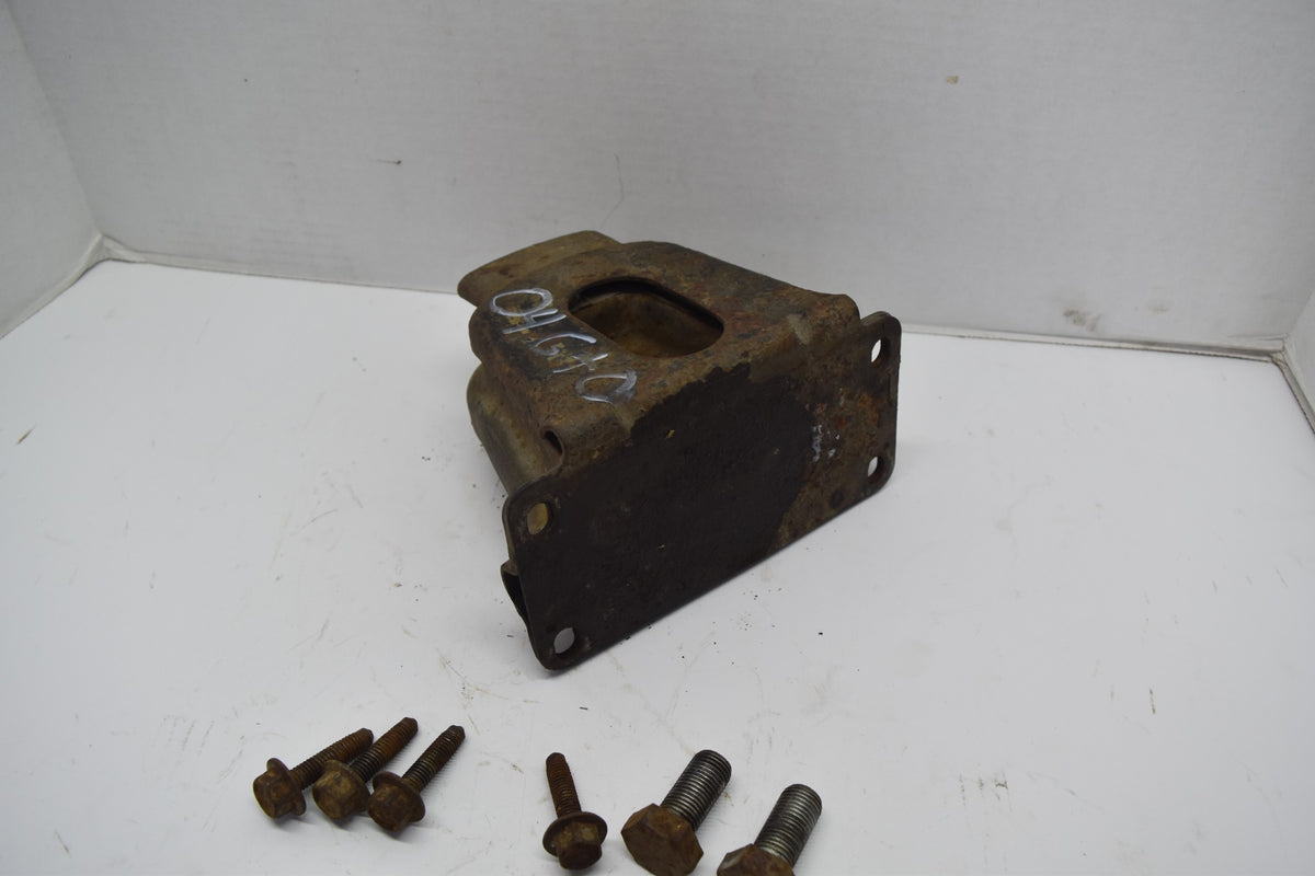 2004 2005 2006 Pontiac GTO LS1 LS2 Differential Mount Bracket 04 05 06 ...