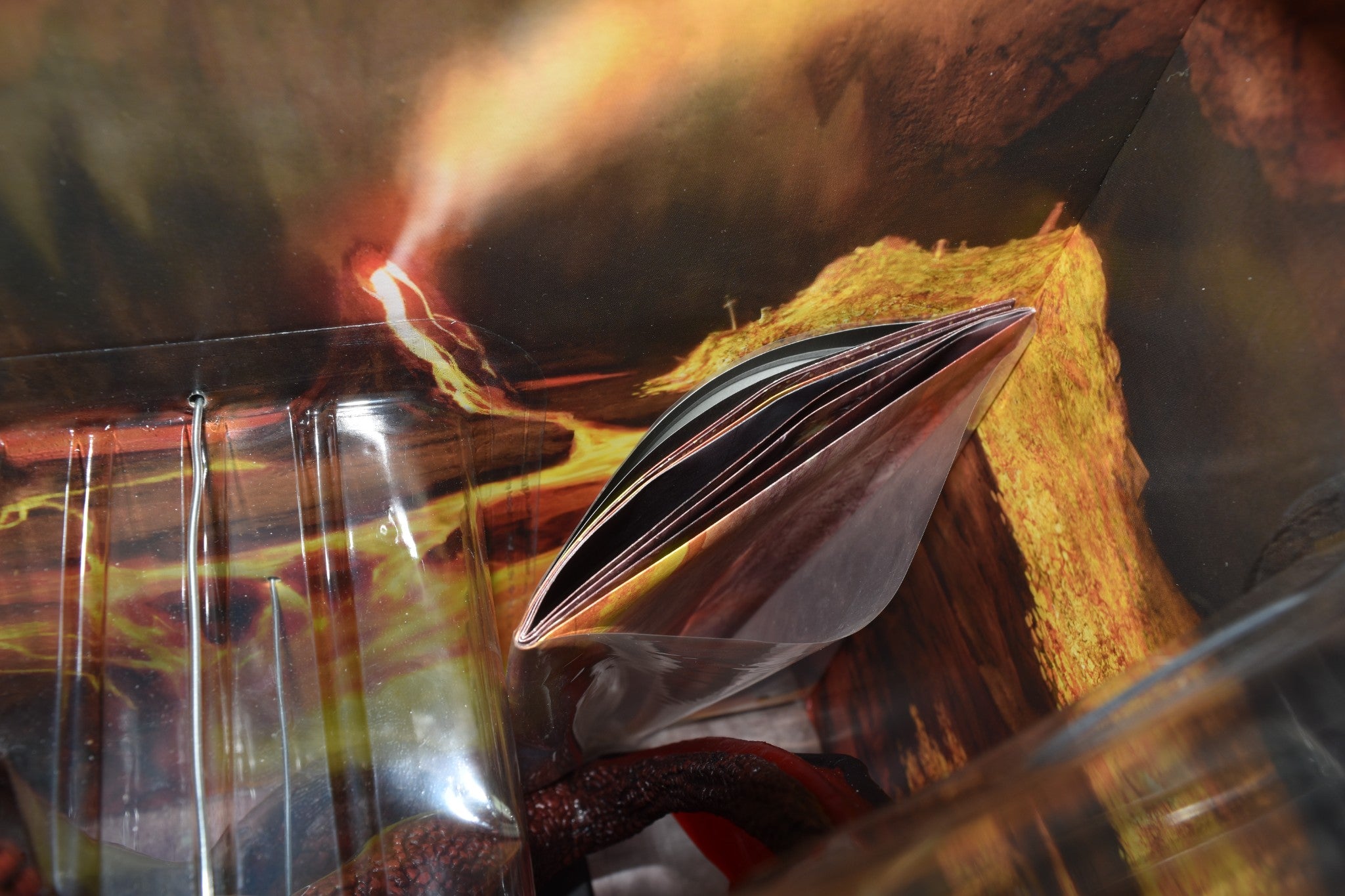 Dungeons And Dragons Colossal Red Dragon Limited Edition Miniature ...