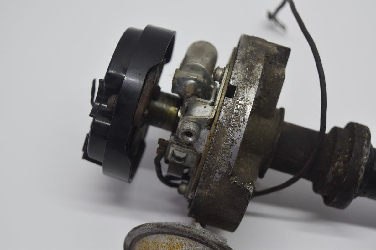 1967 Small Block Chevrolet Chevy 283 V8 Distributor Core 1111150 ...