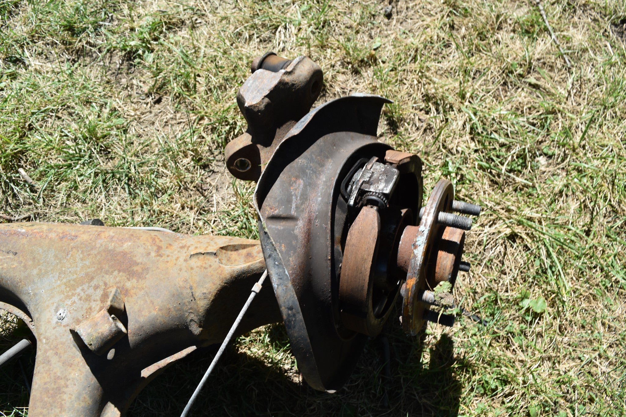 2005 2006 Pontiac GTO Rear Spindle Hub Control Arm Assembly RH Passeng ...