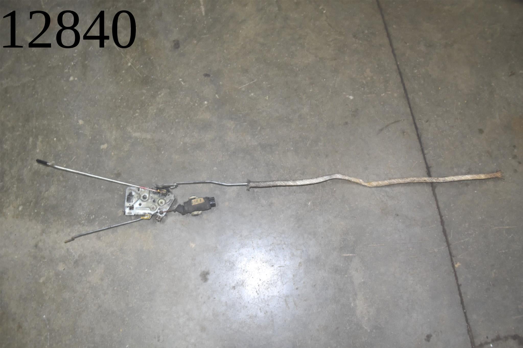 1987 1993 Ford Mustang Convertible Passenger Door Latch Mechanism Rods ...