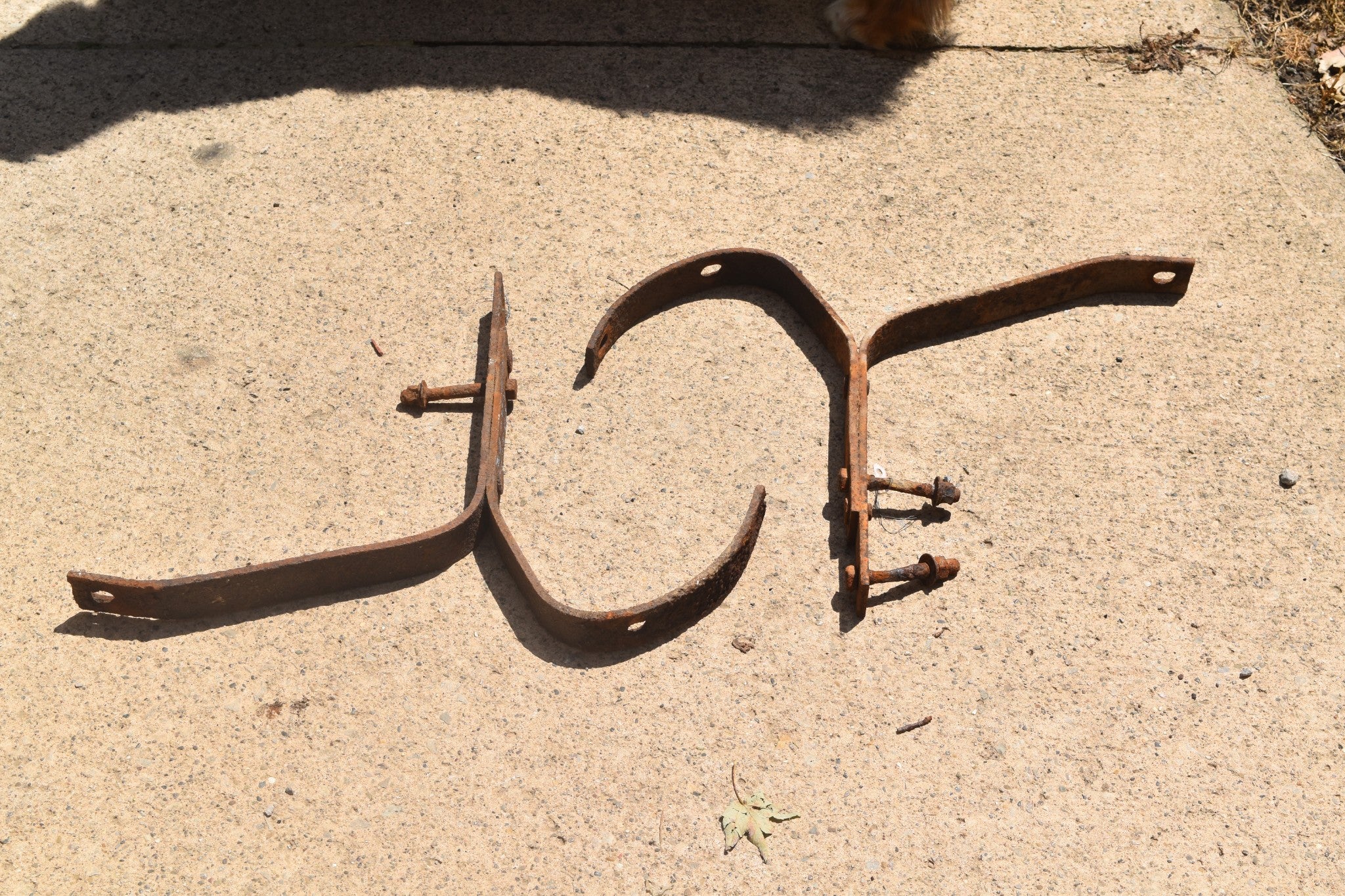 1953 Willys Aero Lark Aerolark Rear Bumper Brackets Braces 53– FatMan's ...