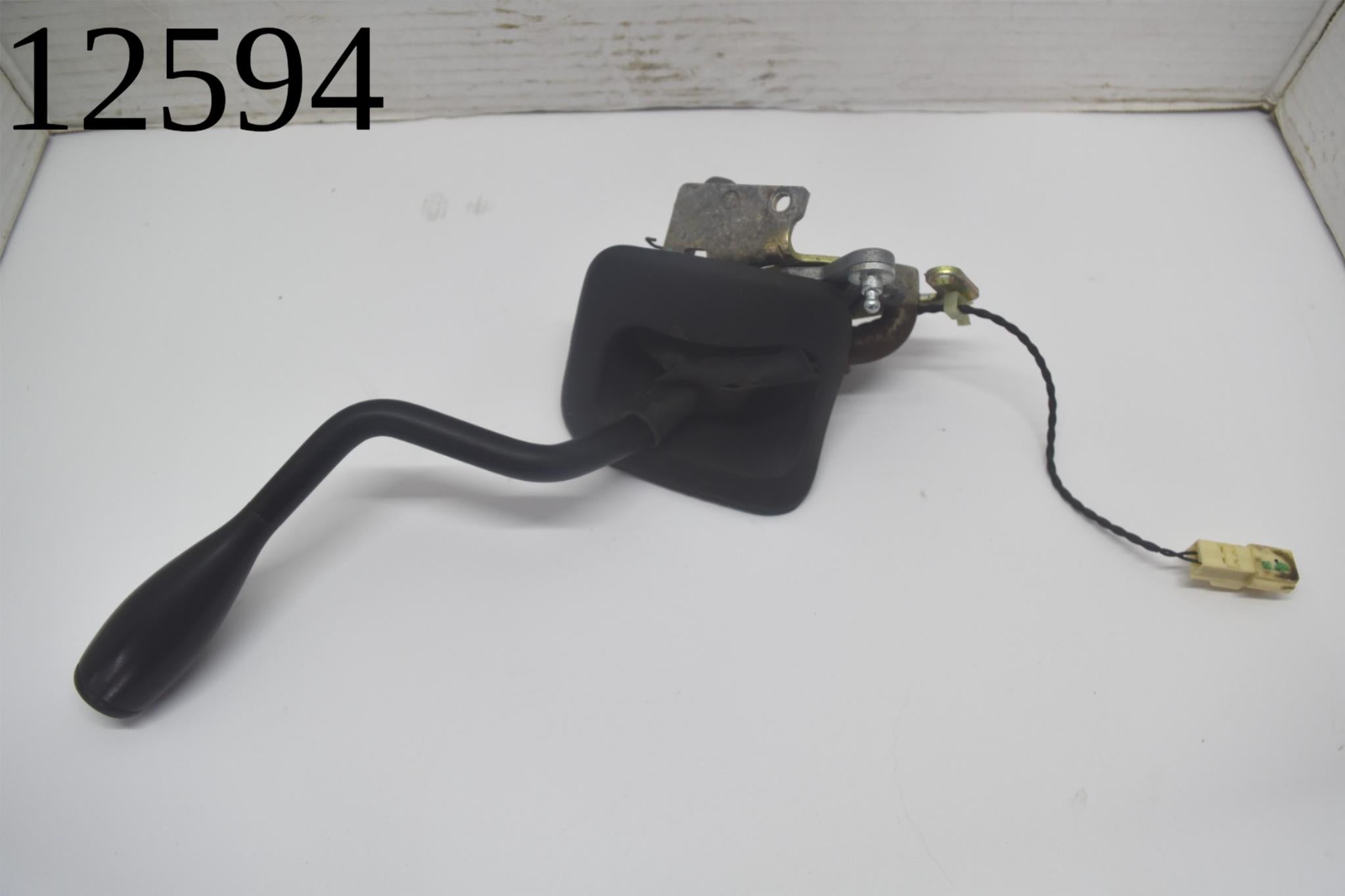 2001 2003 2004 Dodge Dakota Steering Column Automatic Gear Shifter Lev ...