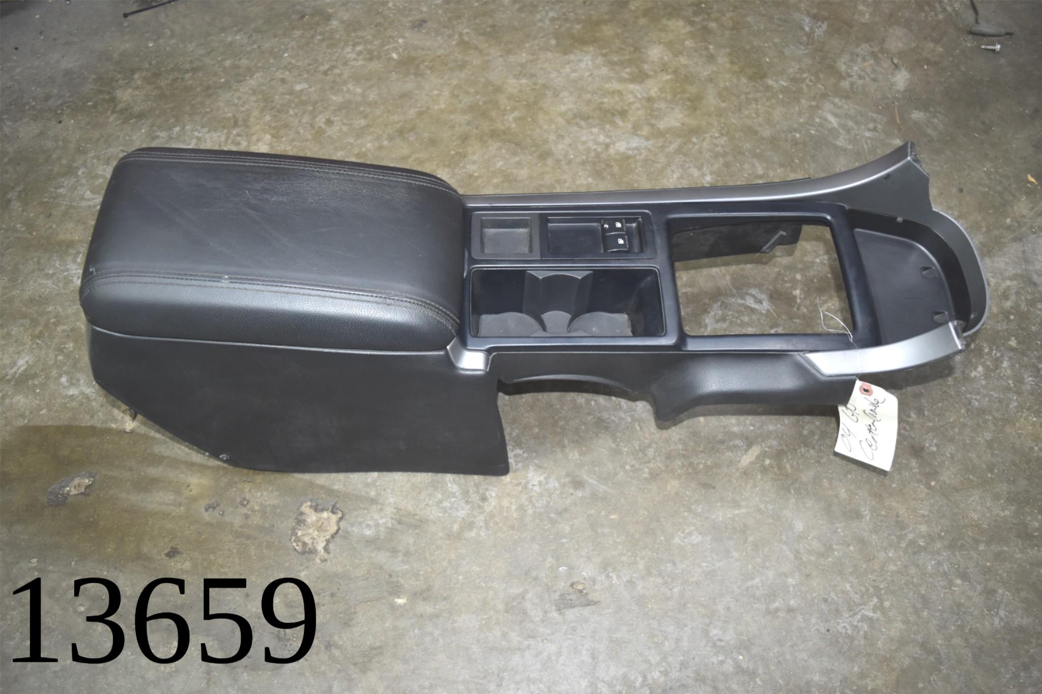 2004 2005 2006 Pontiac GTO Center Console Assembly Automatic Shift Bez ...