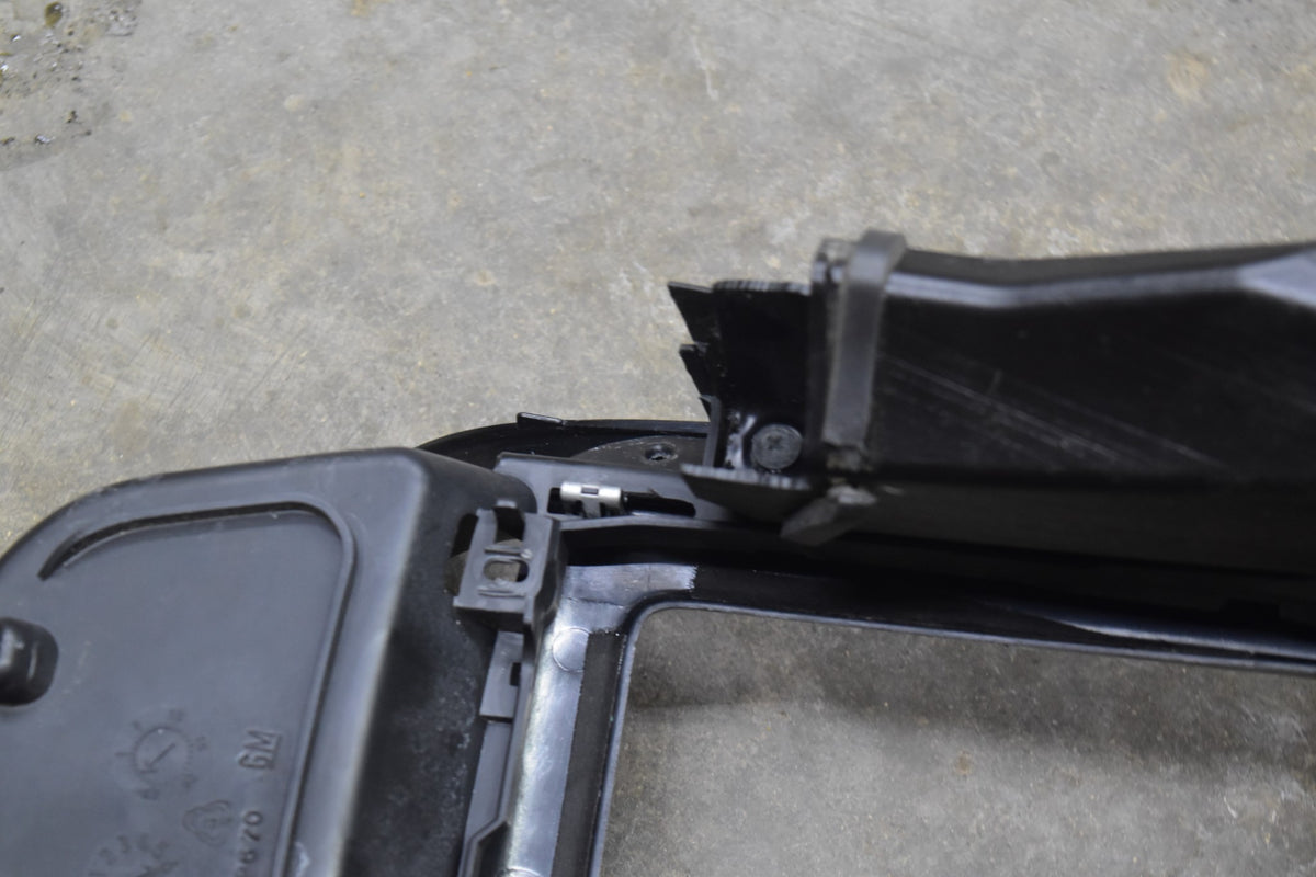 2004 2005 2006 Pontiac GTO Center Console Assembly Automatic Shift Bez ...