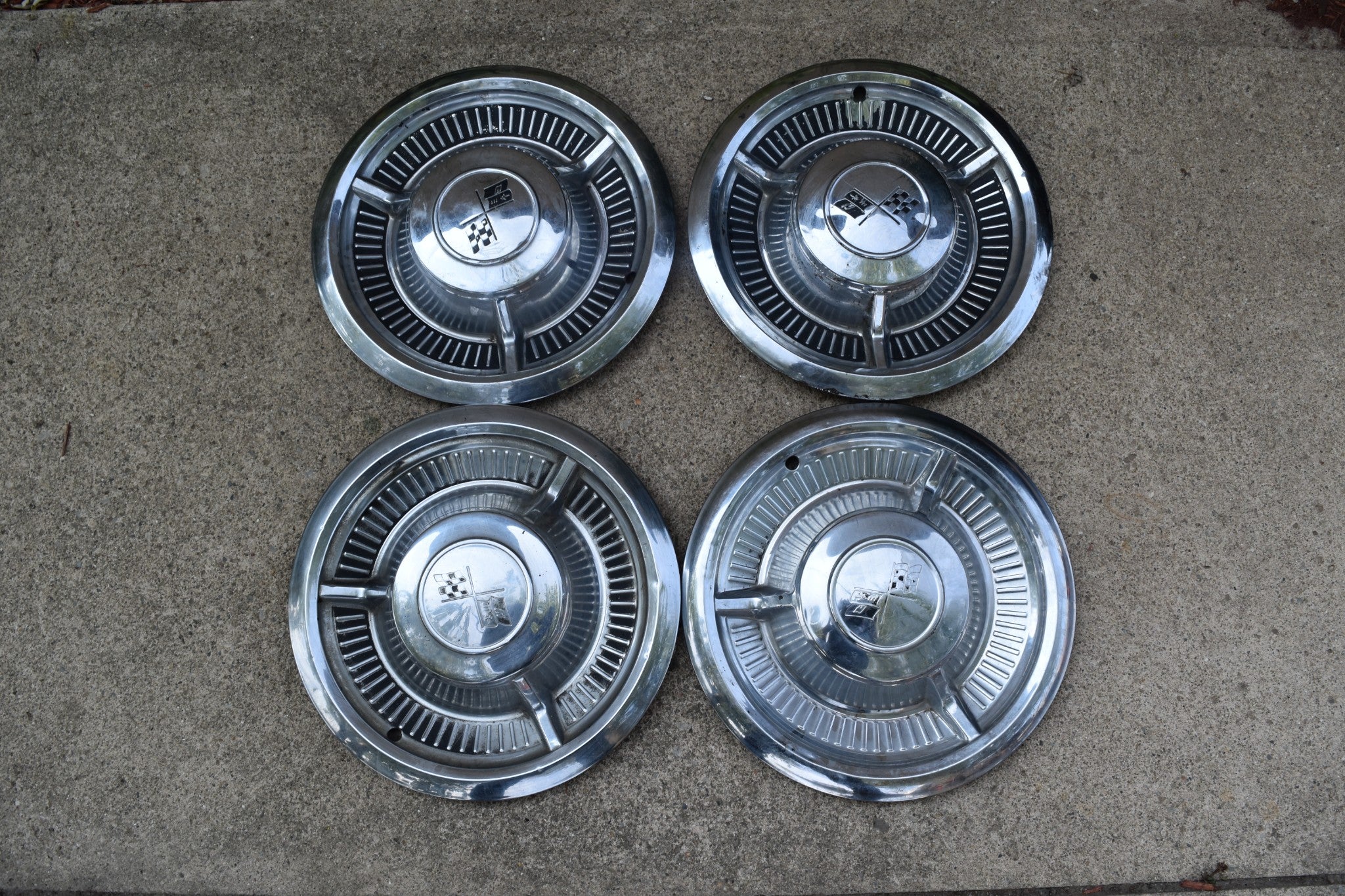 1958 Chevrolet Bel Air Biscayne Wheel Center Cap Hubcaps Cover 58 ...