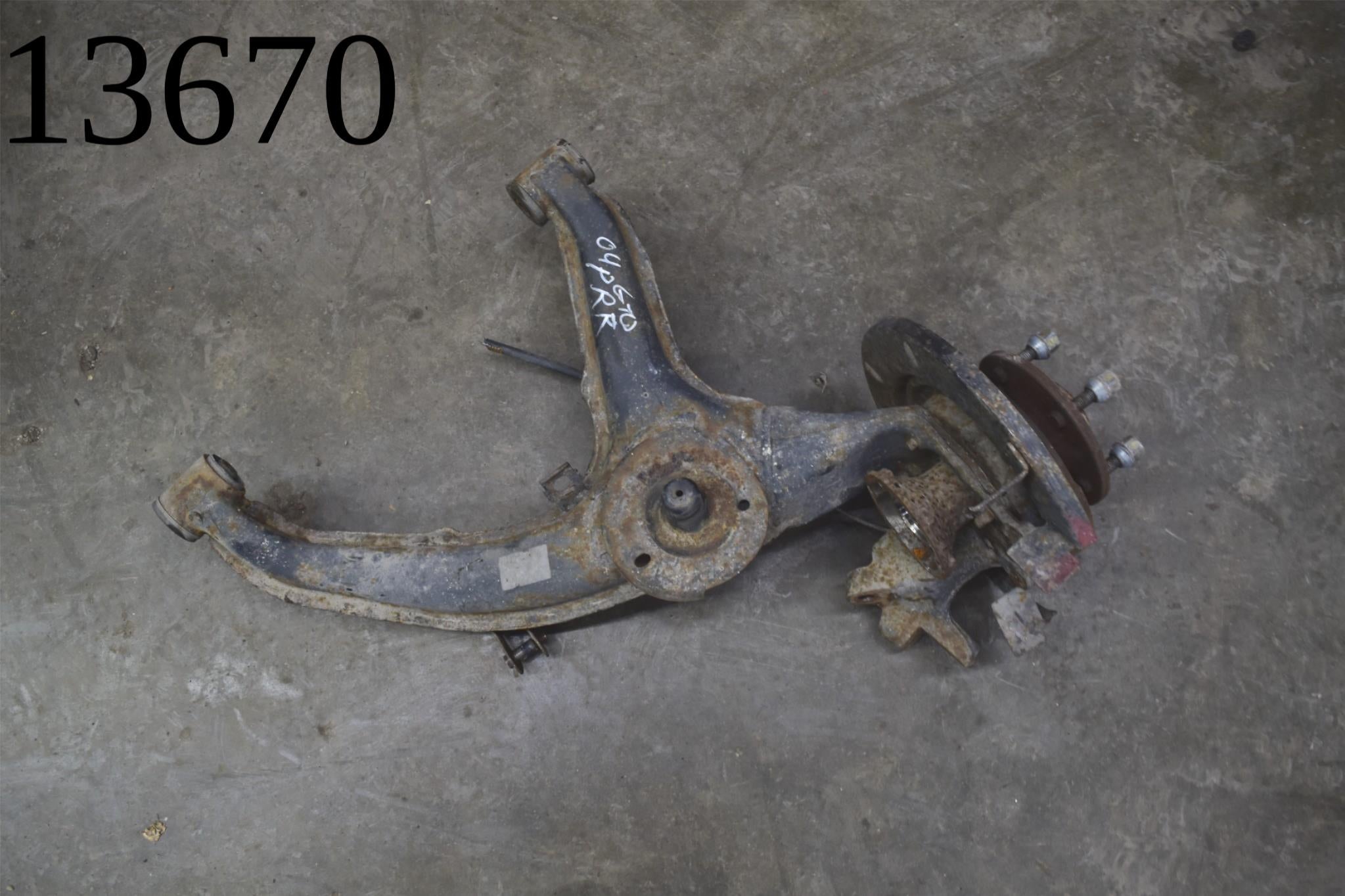 2005 2006 Pontiac GTO Rear Spindle Hub Control Arm Assembly RH Passeng ...