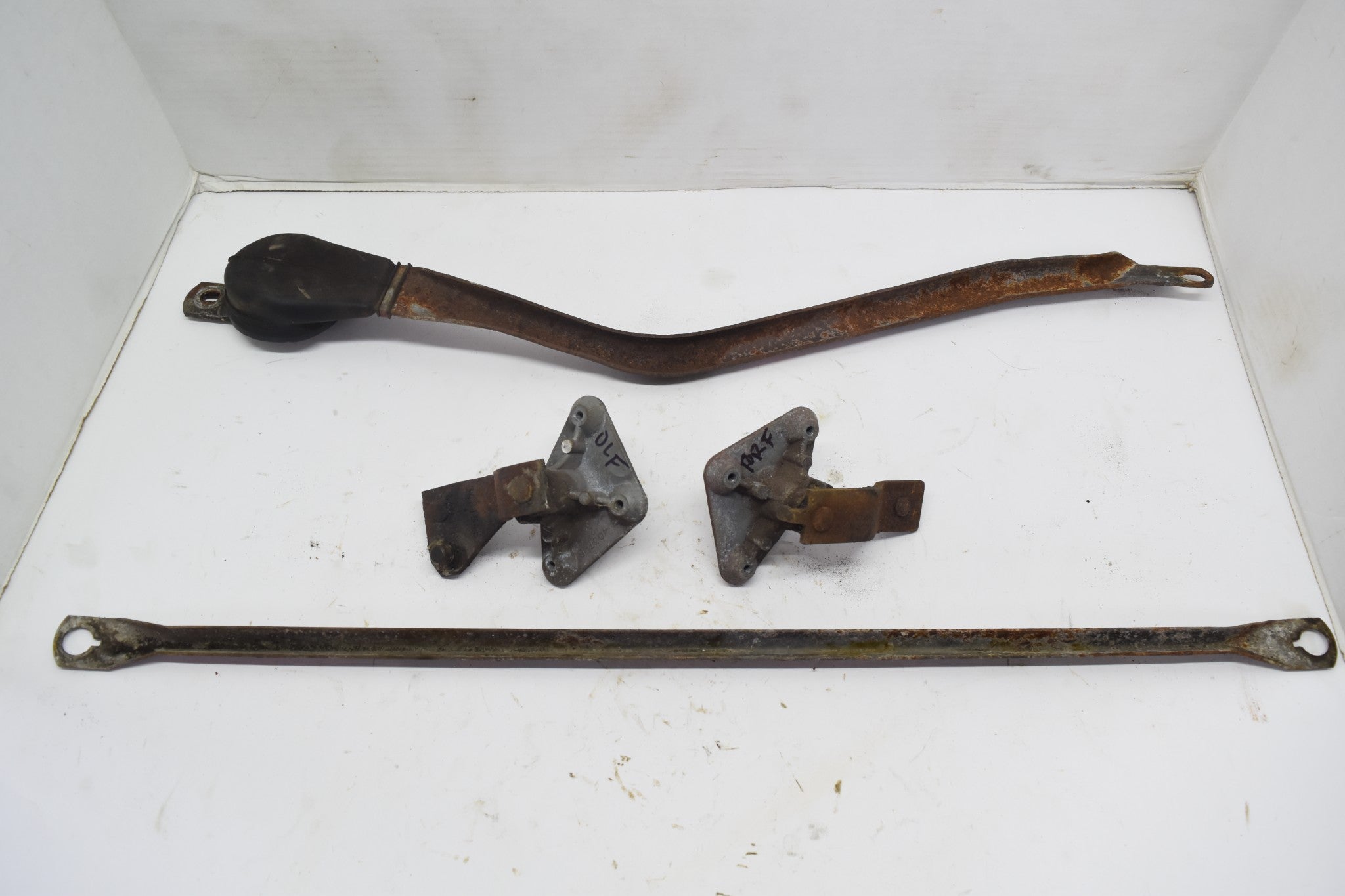 1972 1973 1974 Dodge Plymouth 3 Speed Wiper Arm Linkage Pivots Charger ...