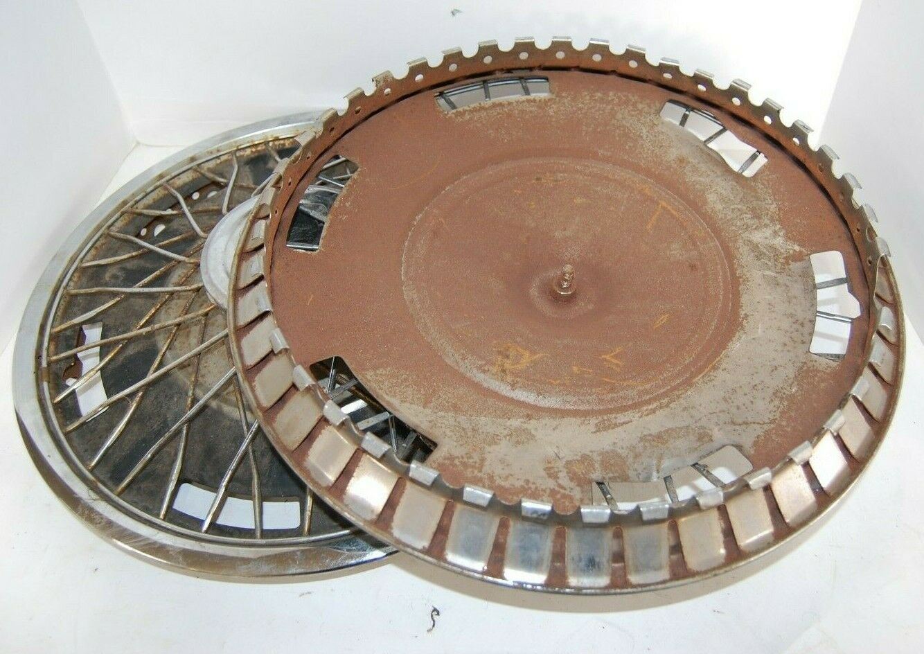 1978 2 Chevy Impala 15 inch wire spoke hubcap wheel covers– FatMan's ...