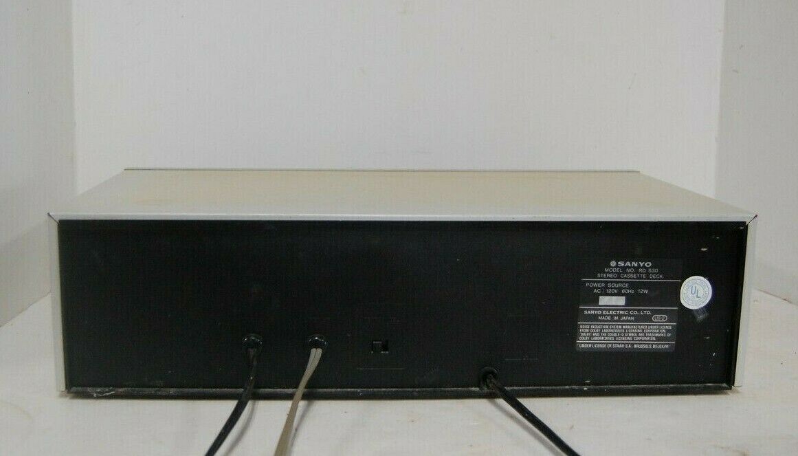 VINTAGE SANYO CASSETTE DECK RD-S30– FatMan's Garage, LLC