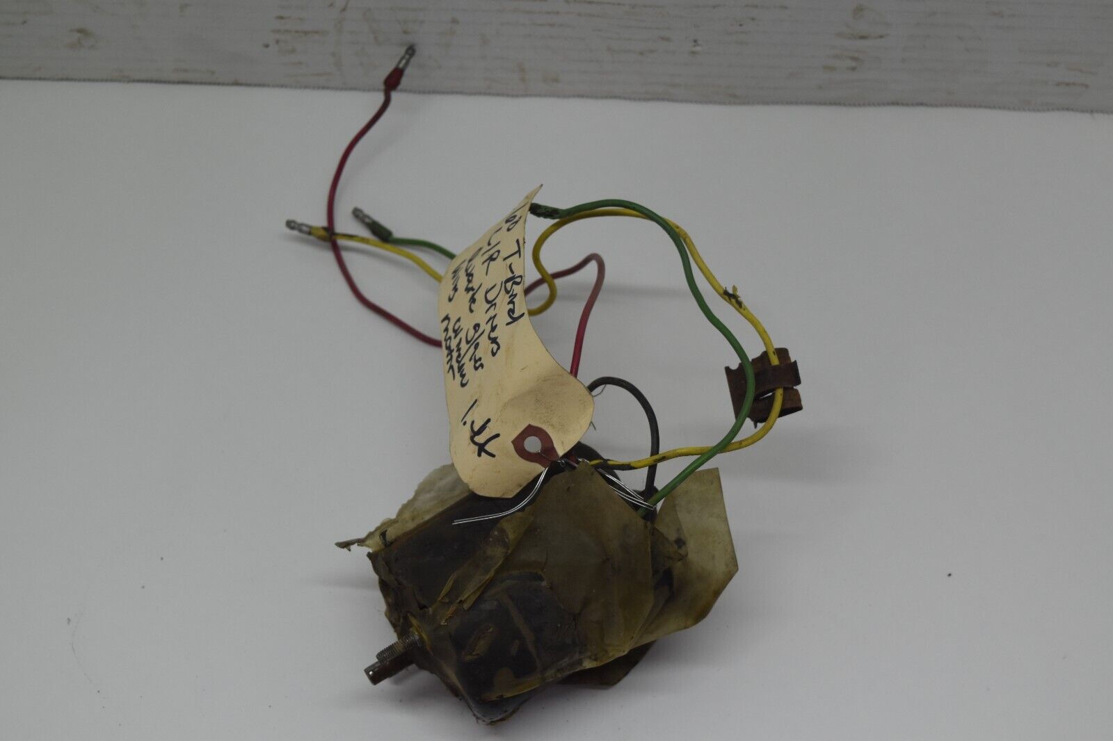 1960 60 Ford Thunderbird Door Window Motor Left Rear 12301– FatMan's ...