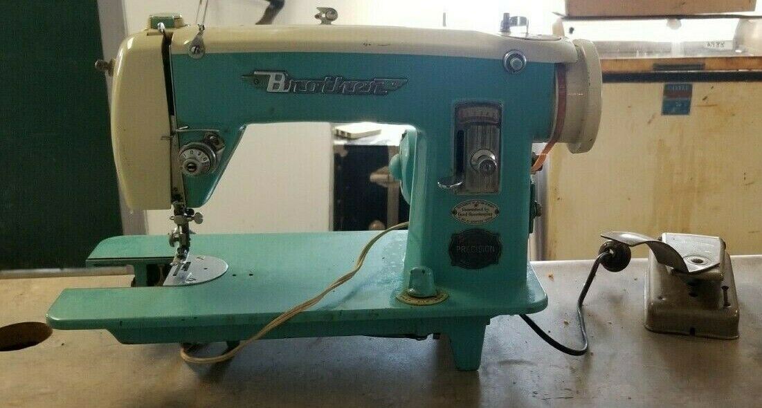 VINTAGE Brother Blue Sewing Machine Model 180 Heavy Duty Machine Opera ...