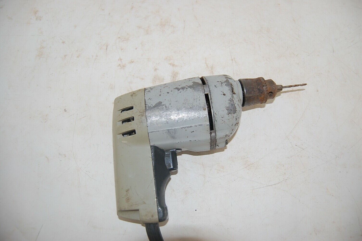 Vintage Black & Decker Model 7100 3/8 drive drill power tools– FatMan's ...