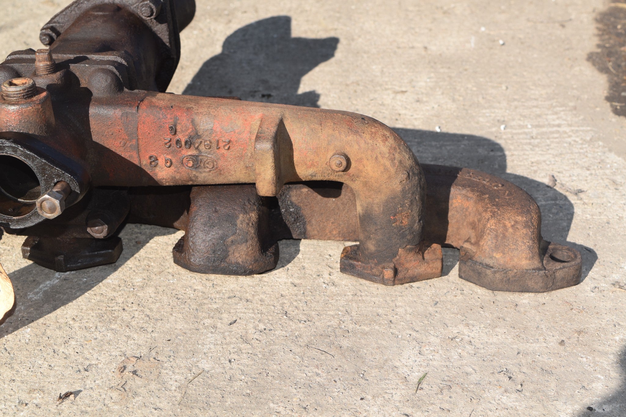 1952 52 GMC 228 Inline 6 Cylinder Exhaust Intake Manifold OEM 12095 ...