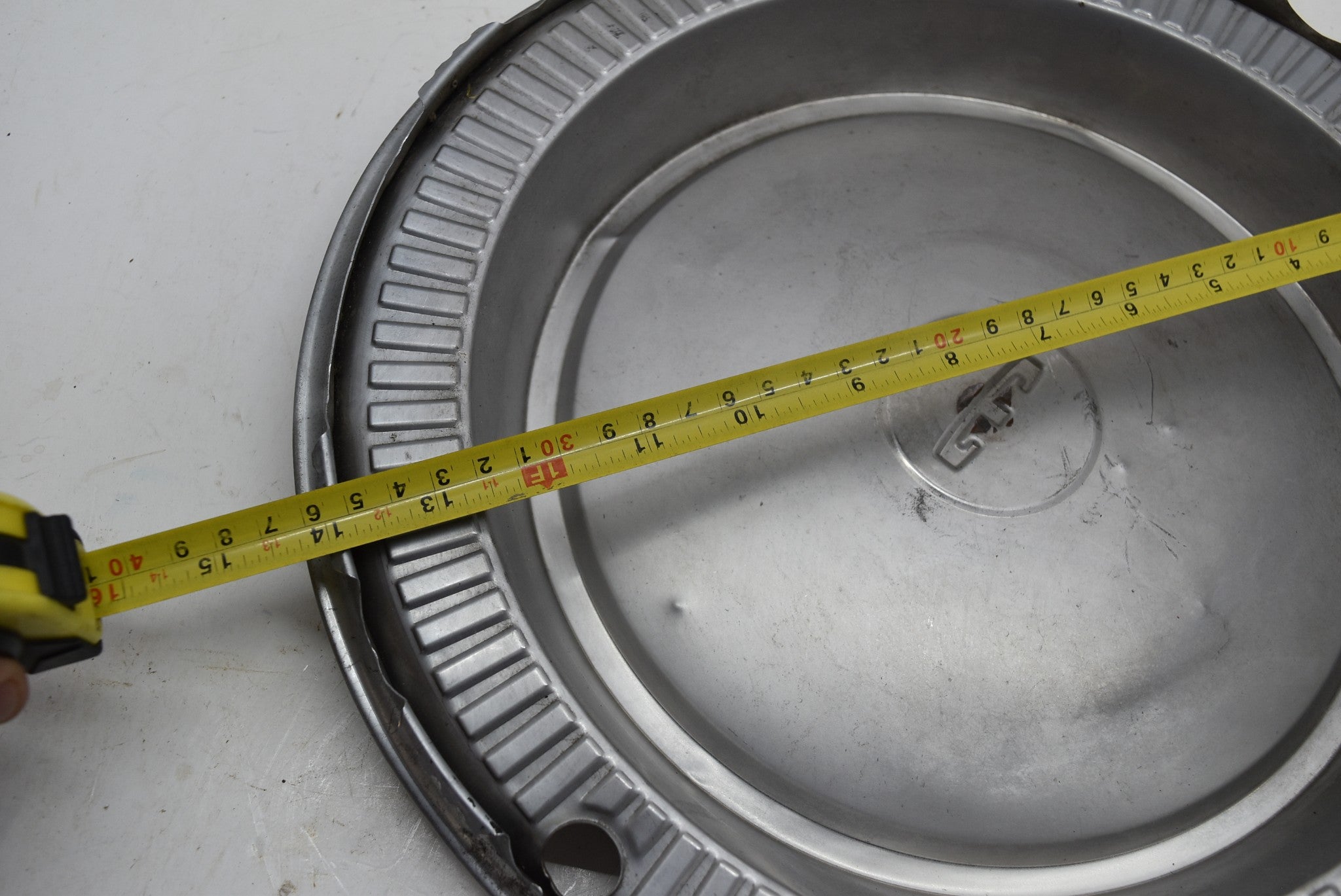 1958 Edsel Full Wheel Cover FoMoCo Good Shape 14" Inches Hubcap Ford ...