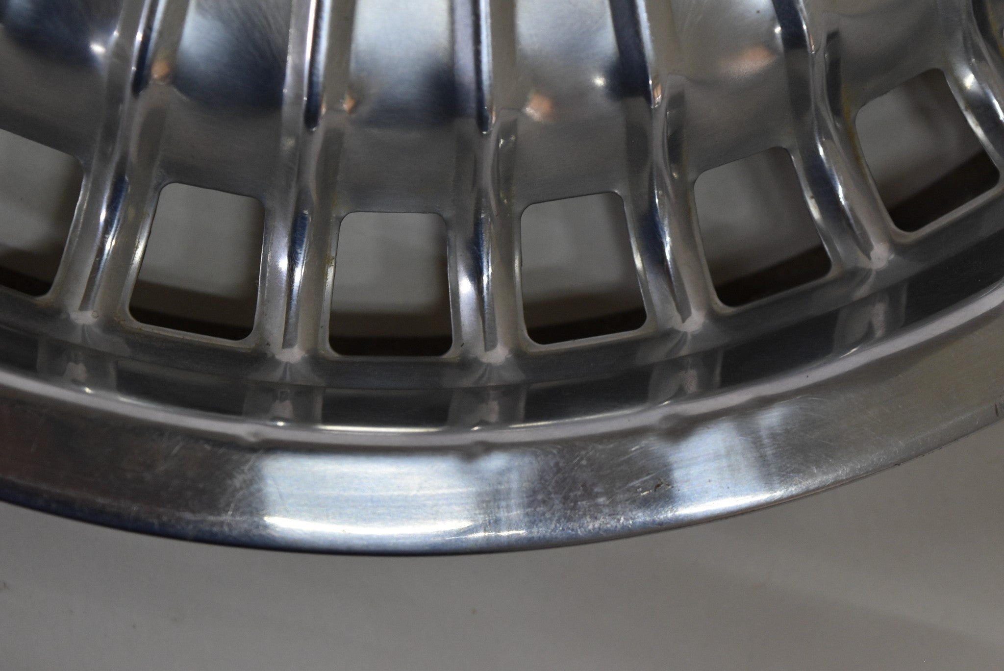 1971 71 Pontiac Tempest Single 14" Hubcap Wheel Cover– FatMan's Garage, LLC