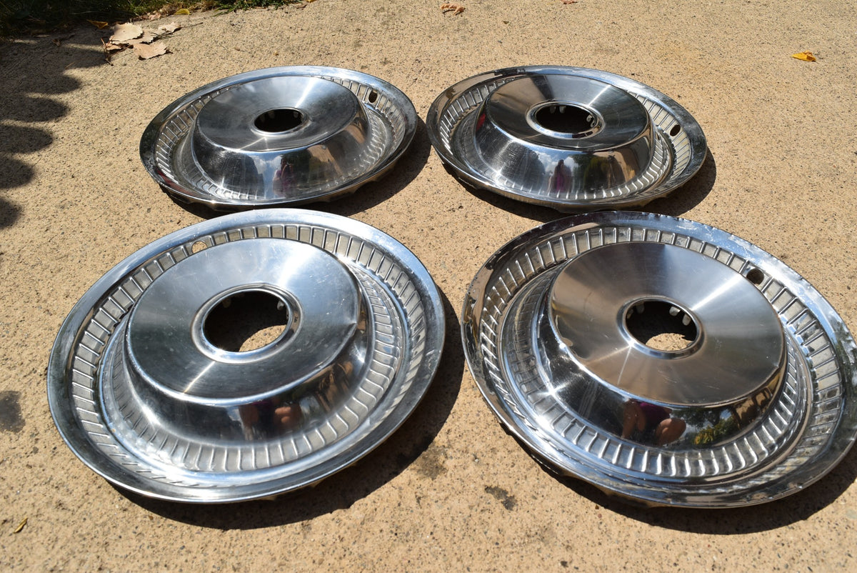 Old Hubcaps 15 Inch Wheel Covers (Set of 4) hub cap– FatMan's Garage, LLC