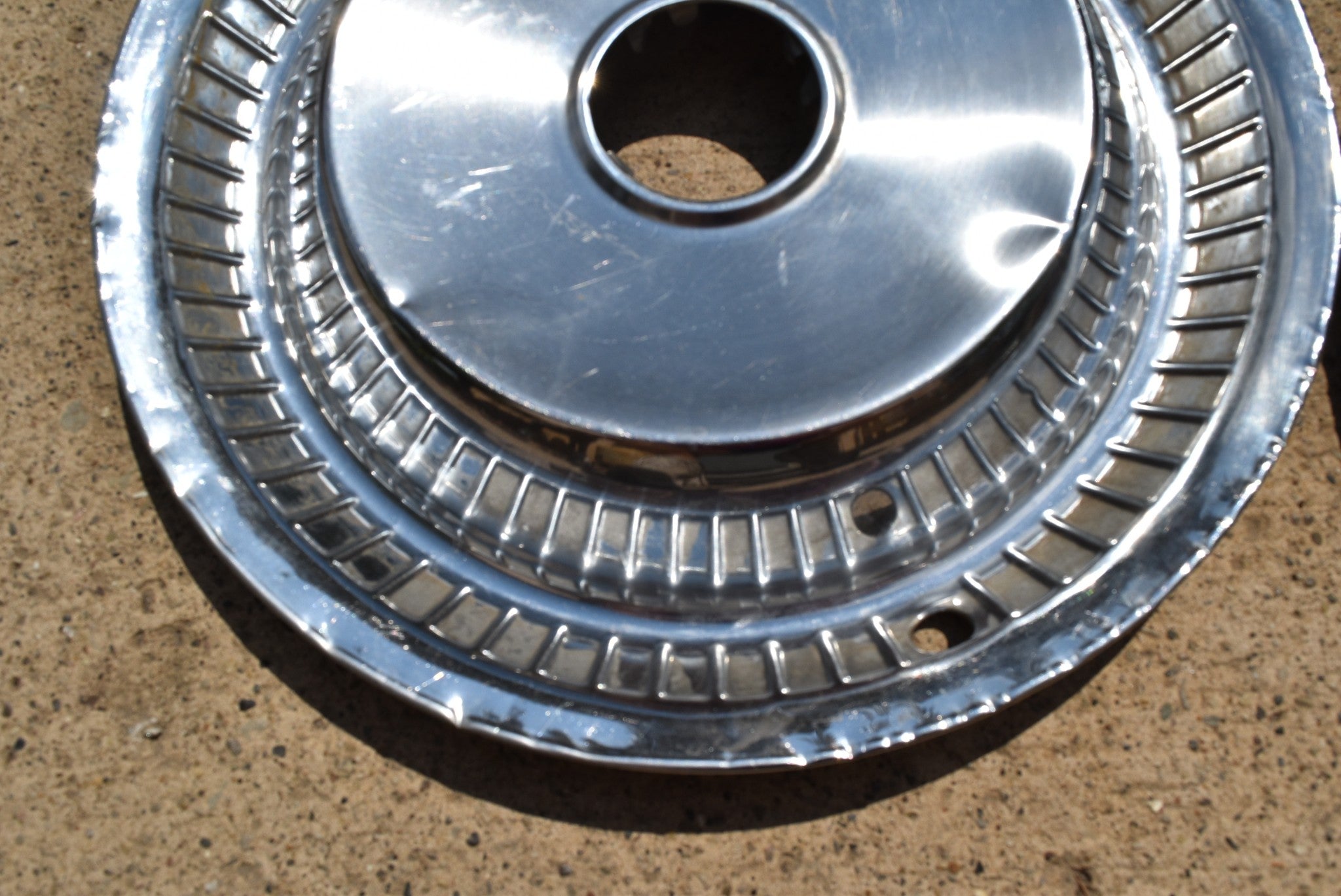 Old Hubcaps 15 Inch Wheel Covers (Set of 4) hub cap– FatMan's Garage, LLC