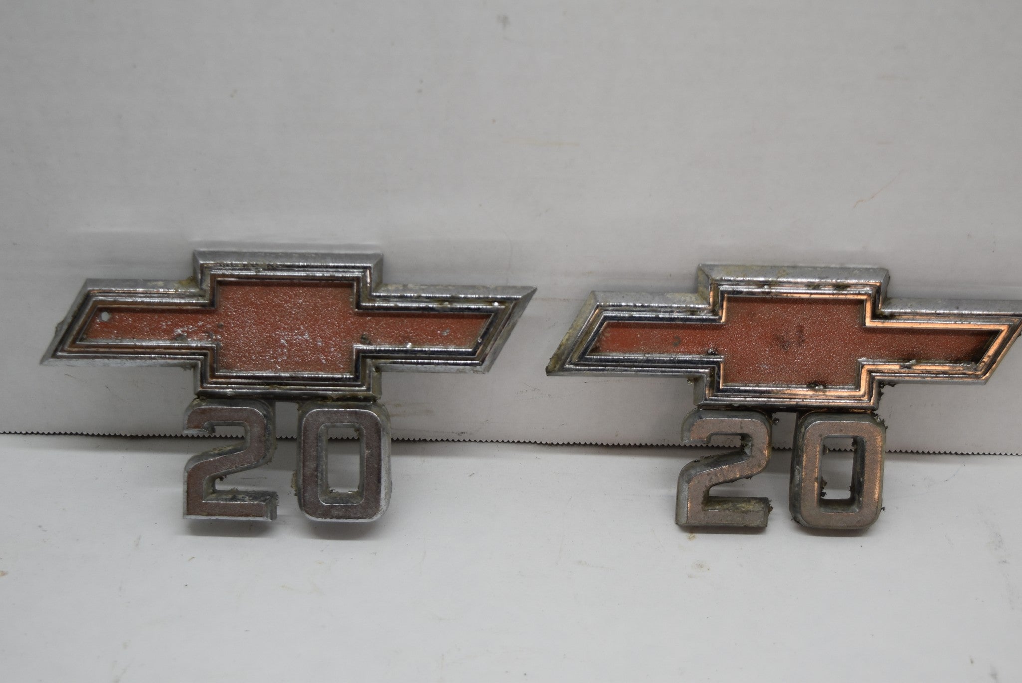 Chevy 20 Fender Emblem 1967-1968 Truck Metal Emblem #3893752 (Set - 2 ...