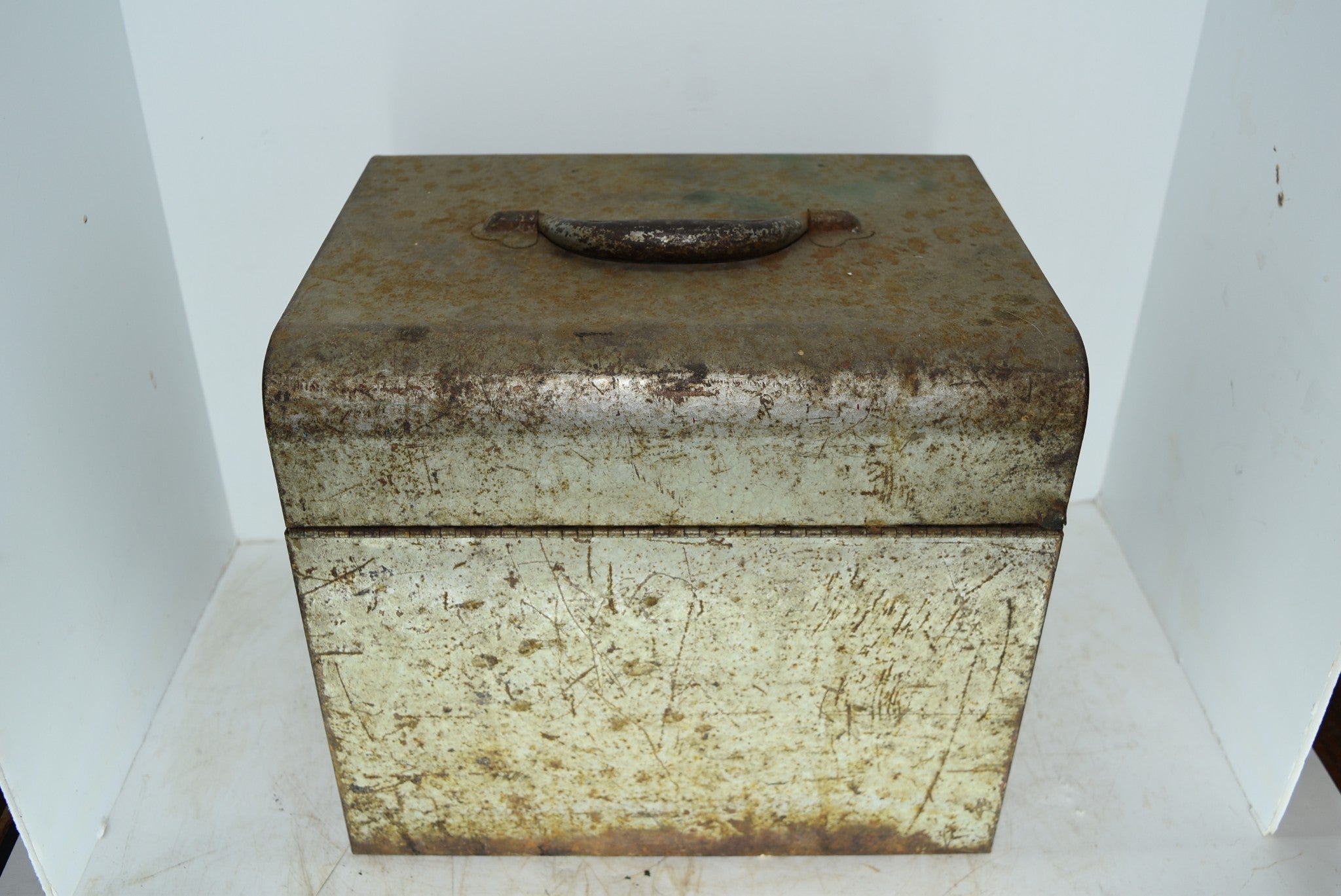 Vintage Metal Parsons Co Saw Box With Blades + Latch Man Cave– FatMan's ...