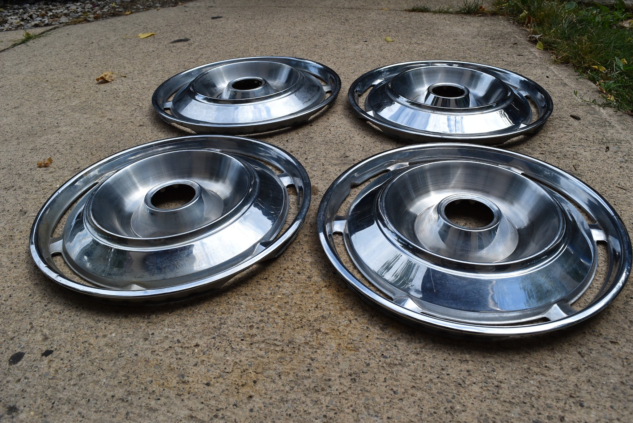 Old Hubcaps 15" Chevrolet GM Ford Pontiac Dodge Nice Set of 4 Rat Rod ...