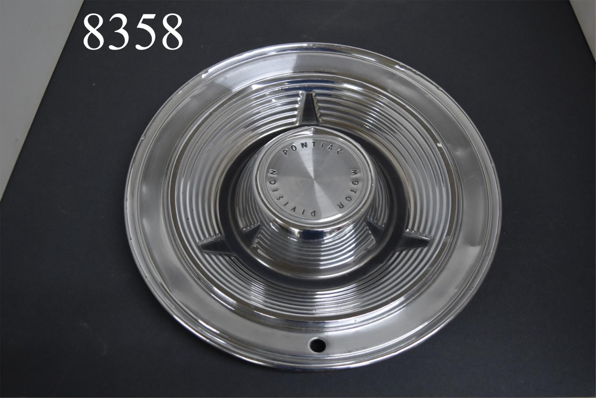 1962 Pontiac Motor Division 14" Hubcap Wheel Cover Used– FatMan's ...