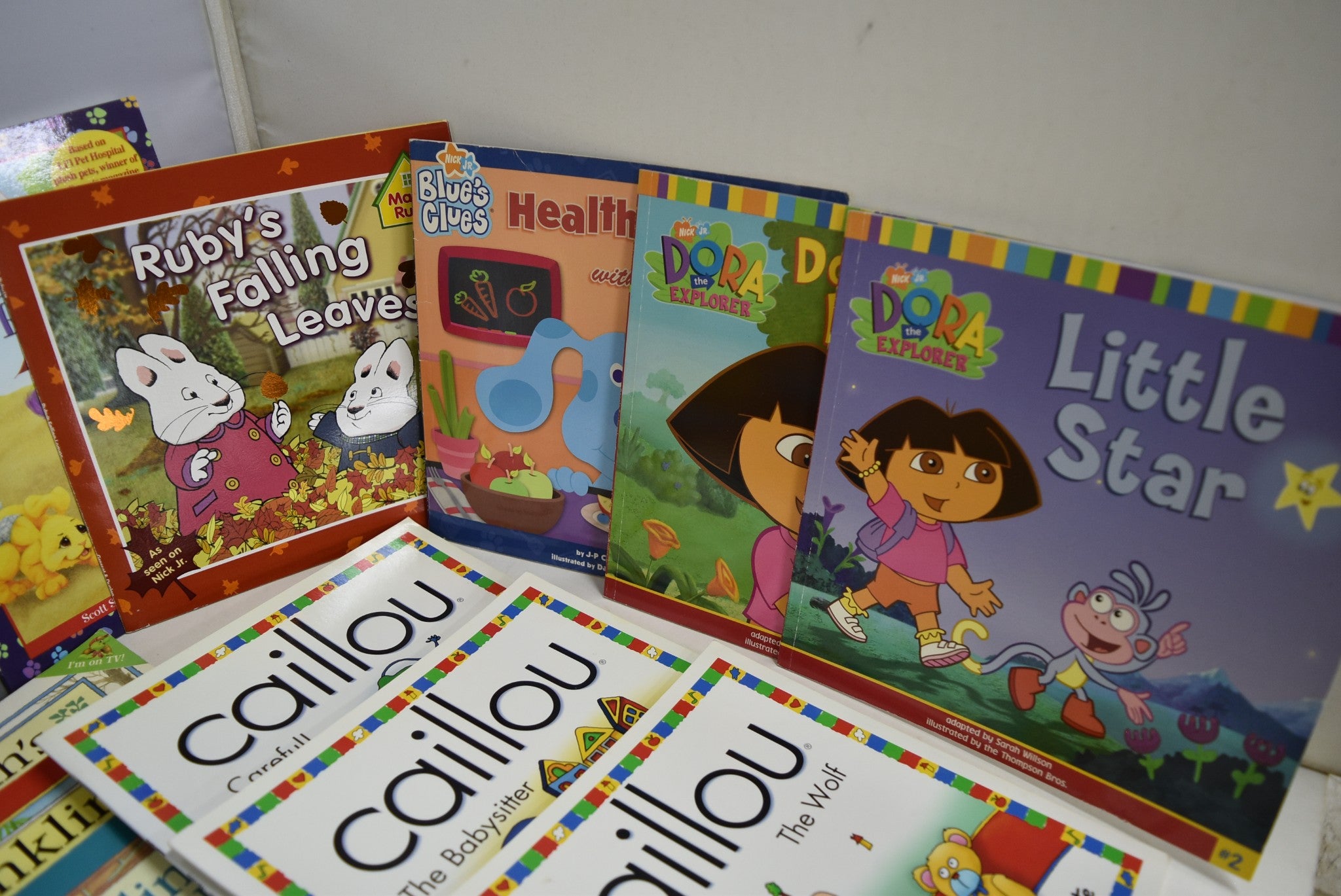 Lot of 26 Kids Caillou Barney Franklin Dora Books Learning Preschool D ...