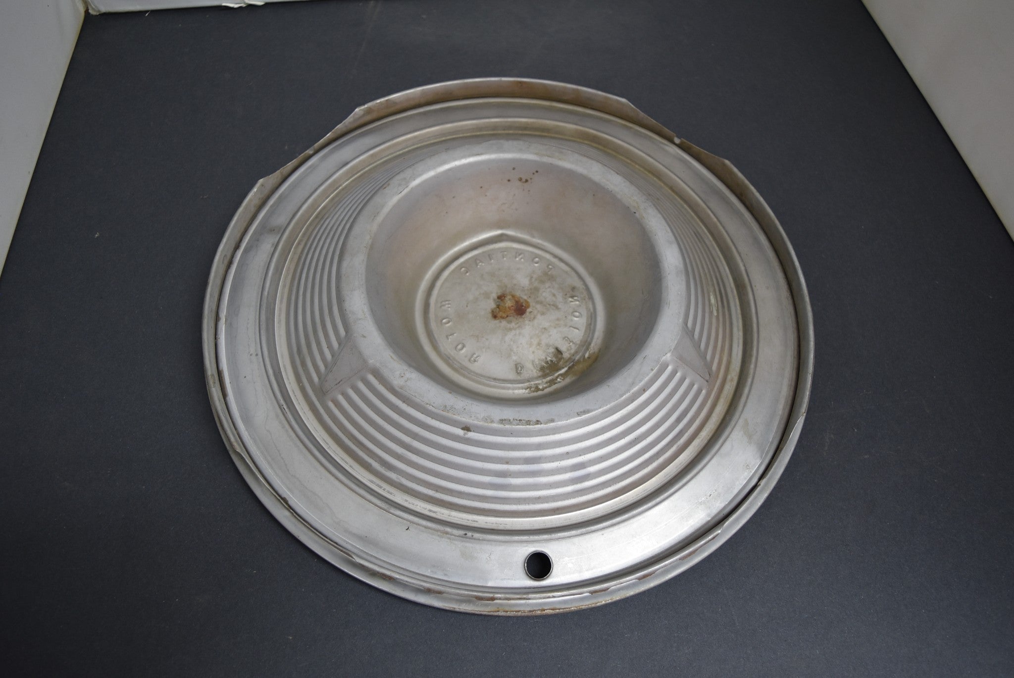 1962 Pontiac Motor Division 14" Hubcap Wheel Cover Used– FatMan's ...