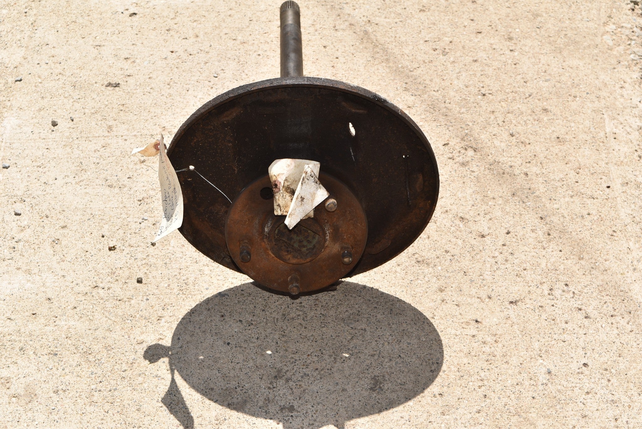 1968 68 Ford Ranchero V8 Rear Left Driver Axle 28 Spline 9" Backing Pl ...