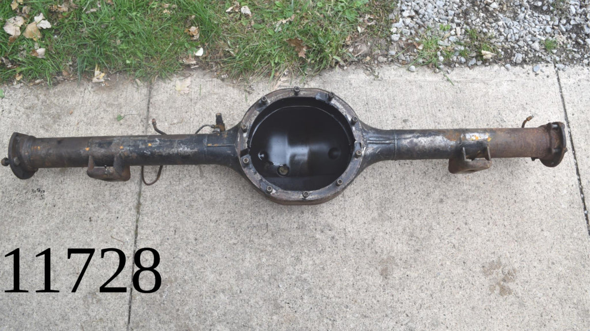1957 FORD 9 INCH REAR AXLE DIFFERENTIAL HOUSING 57– FatMan's Garage, LLC