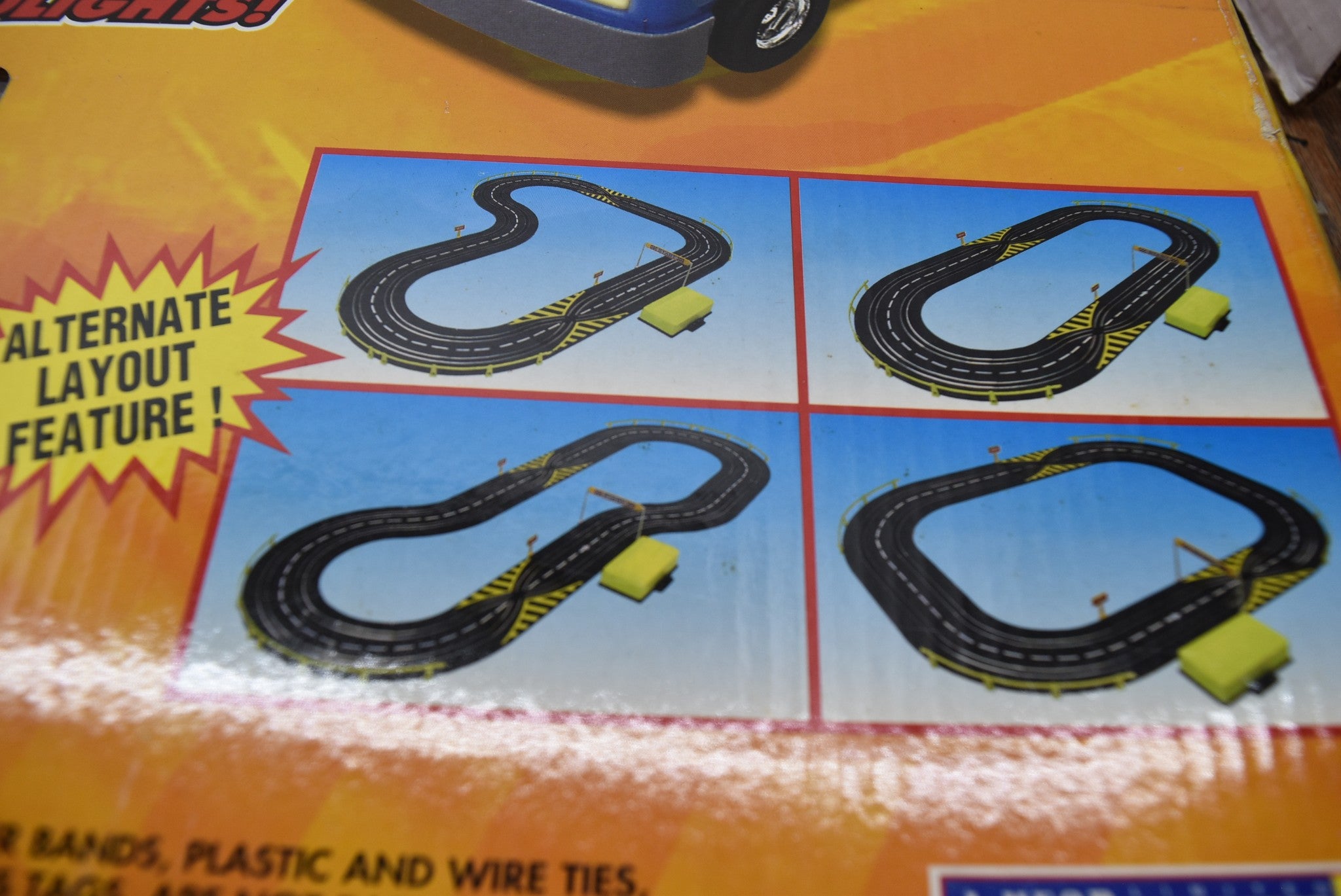 Vintage Electric Artin Super Racing Track With Cars and Original Box T ...