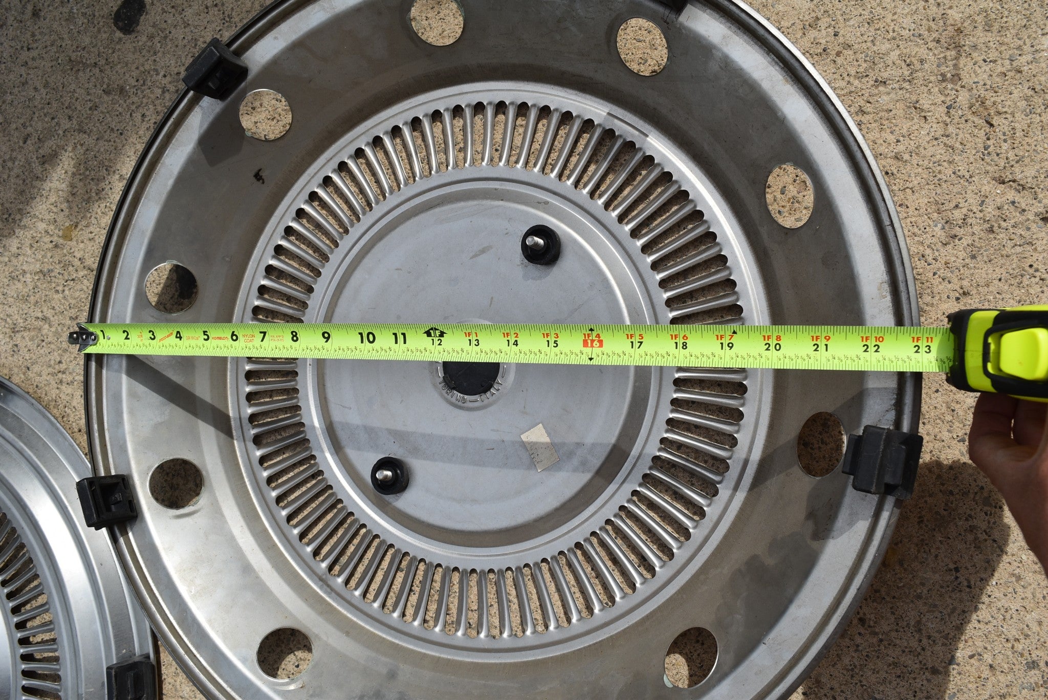 VIP Hubcaps Italy Torino Ruspacromo (Set of 4) 23 inch Rv Semi Wheel S ...