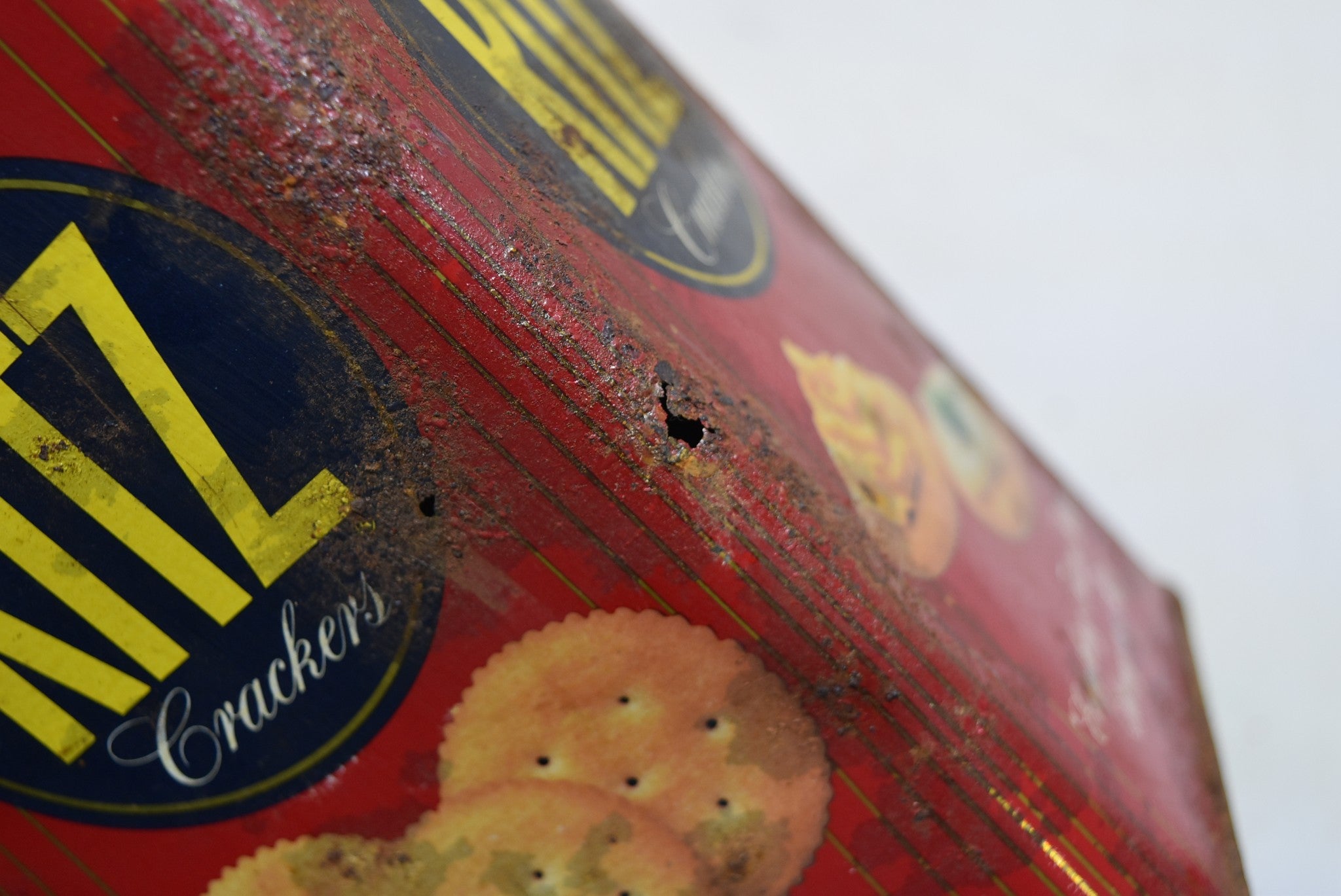 Vintage Rustic Collector's Food Tin Cans Collectible Kitchen Home Deco ...