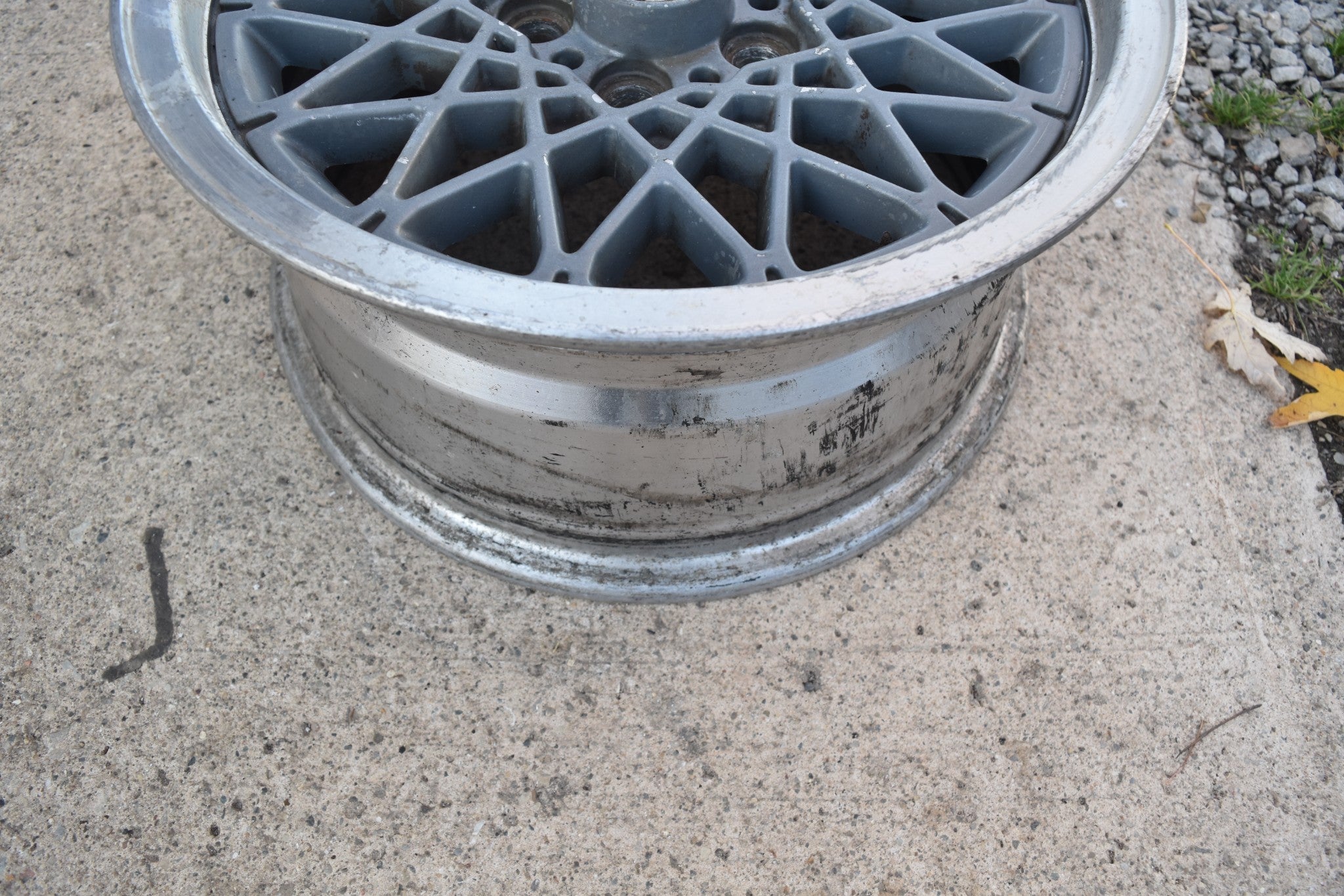 1986 1987 1988 PONTIAC FIERO 15" MACHINED GRAY ALUMINUM V5 FACTORY RIM ...