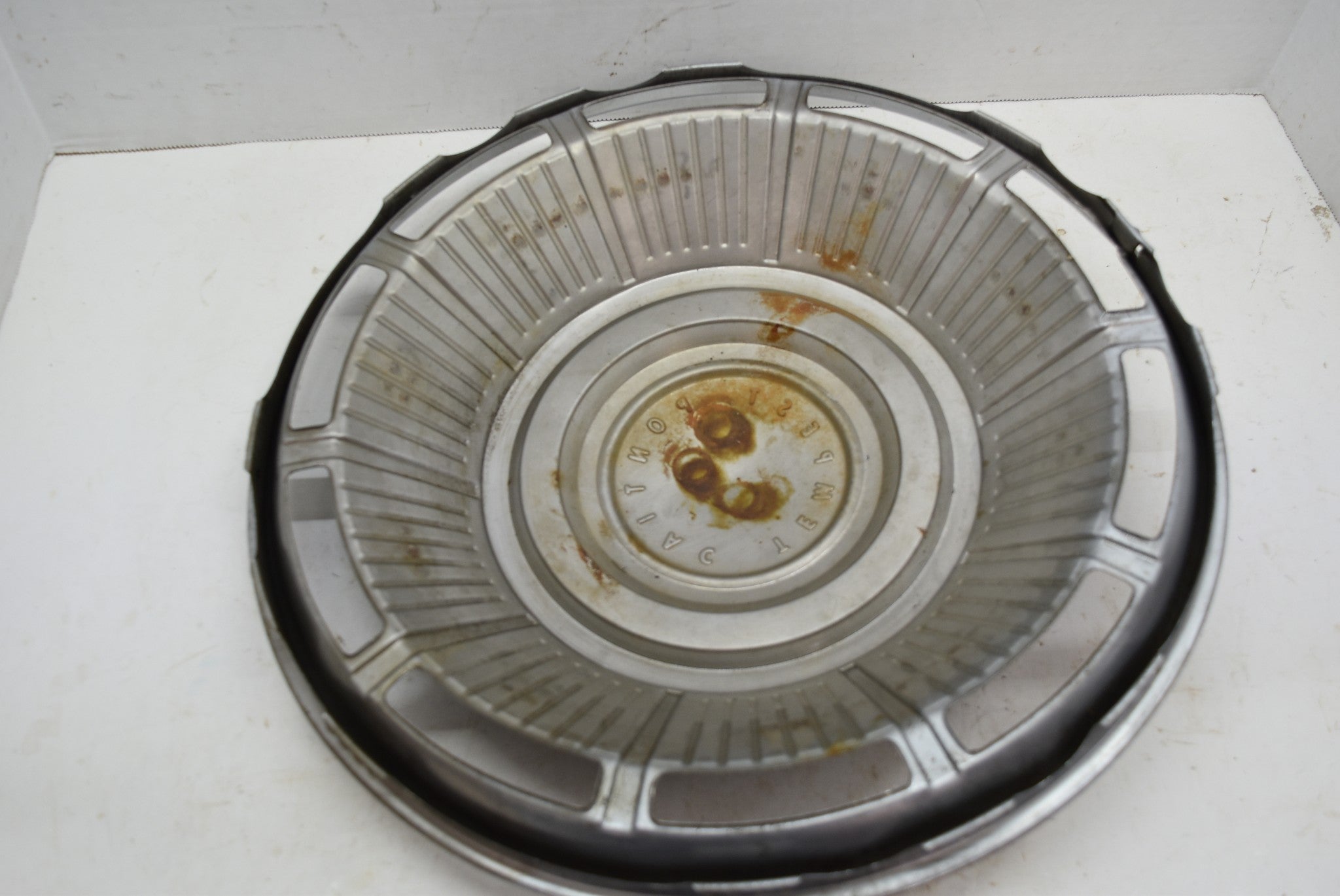 Single Hubcap Original 1962 1963 Pontiac Tempest 15" Wheel Cover Hub C ...