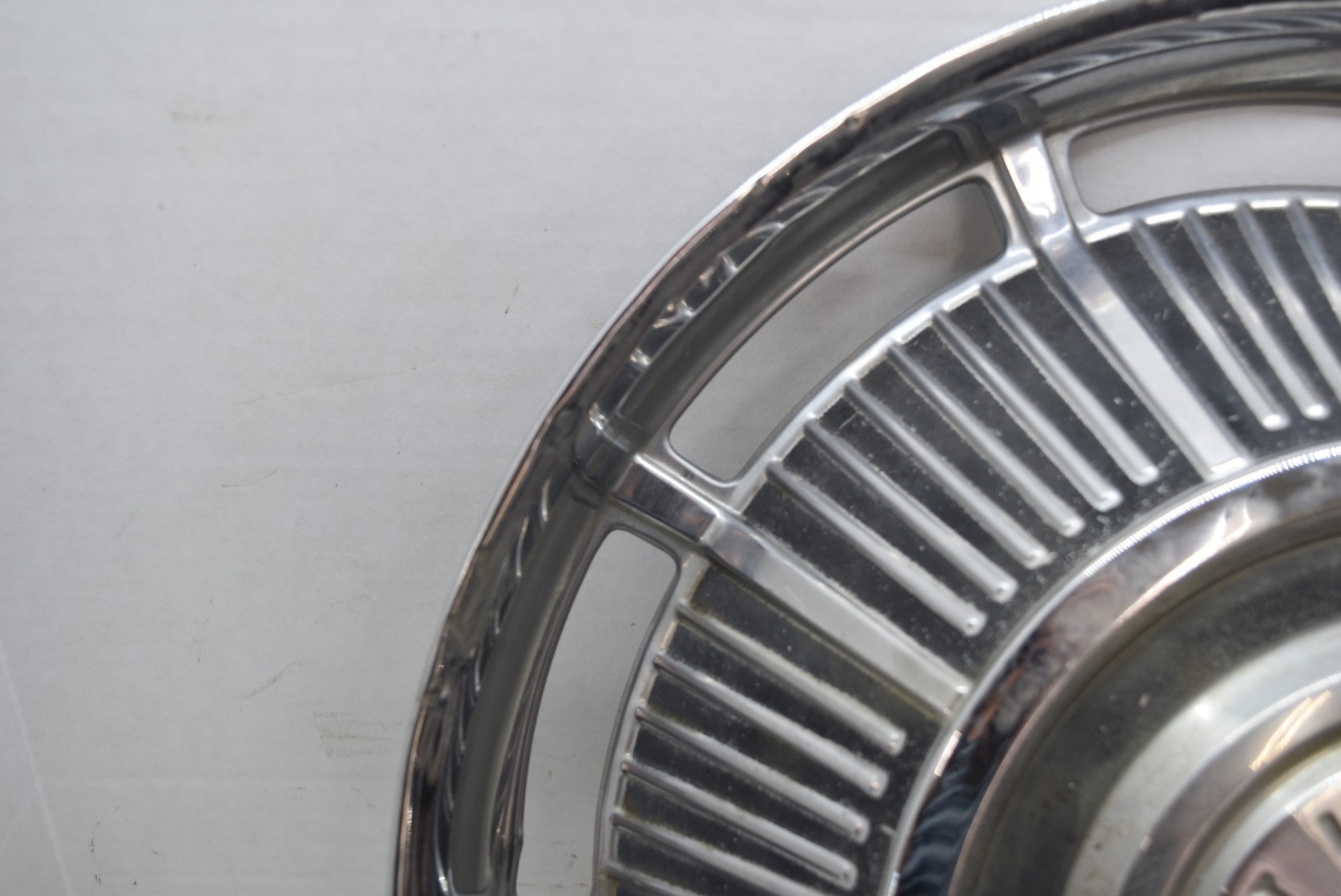 Single Hubcap Original 1962 1963 Pontiac Tempest 15" Wheel Cover Hub C ...