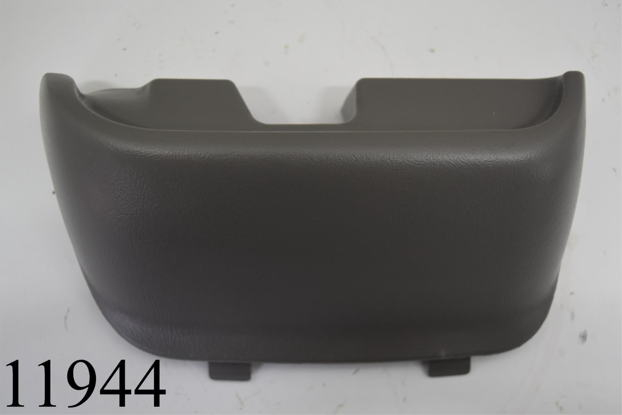 1999 2007 Silverado 2500 Pickup Rear Passenger RH Latch Inner Trim Cov ...