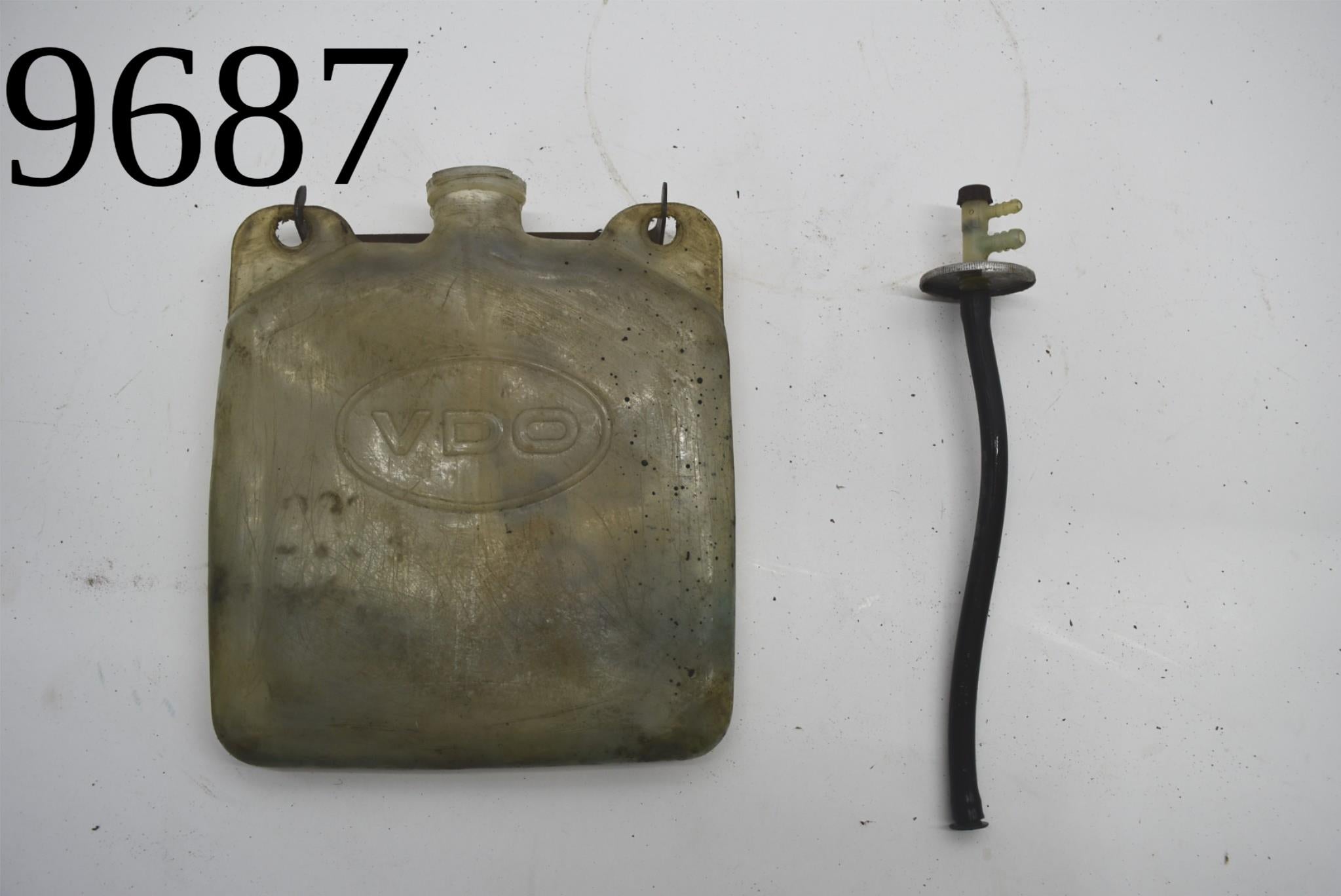 1961 1962 1963 1964 1971 NDO VINTAGE WINDSHIELD WIPER FLUID RESERVOIR – FatMan's Garage, LLC