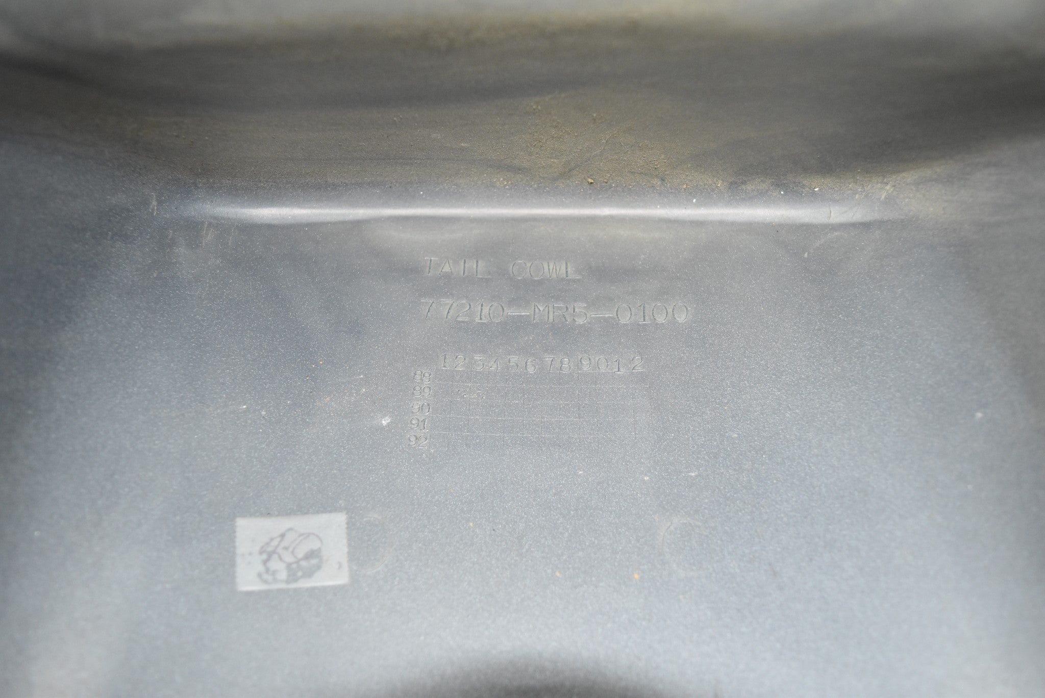 1994 Honda PC800 PACIFIC COAST REAR TRUNK LID FAIRING PANEL COVER 7721 ...