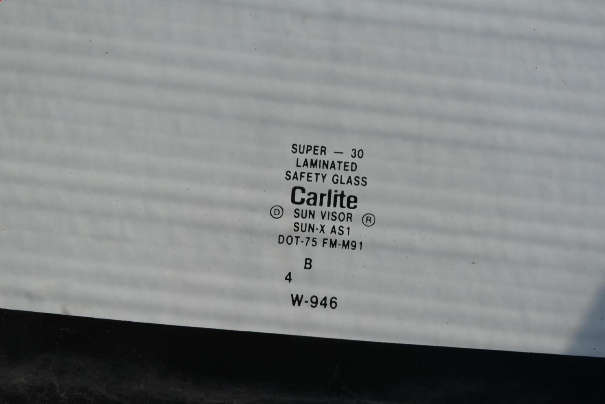 1985 Ford Mustang Convertible Fox Body Windshield Carlite W-946 85 Tin ...