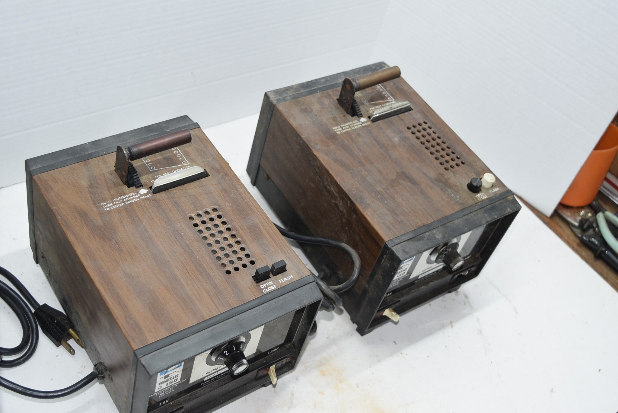 Cyclops T-Matic x 150 Tachistiscopic projector Pair Electronics Pyrote ...