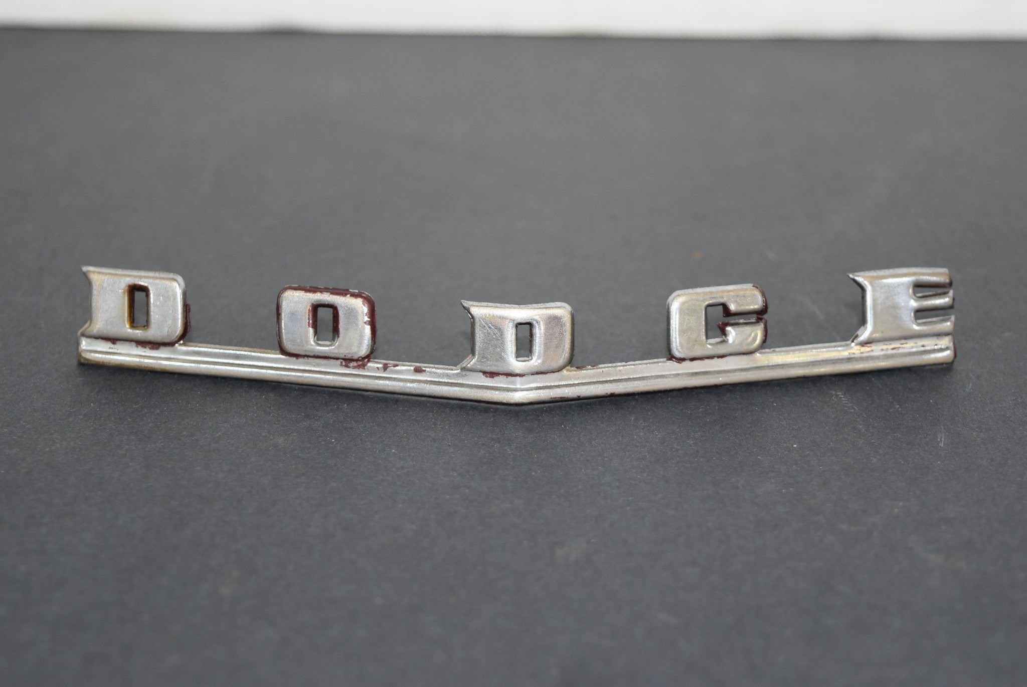 1946 1947 1948 Dodge D24 Custom Deluxe Nose Emblem Script 46 47 48 MOP ...