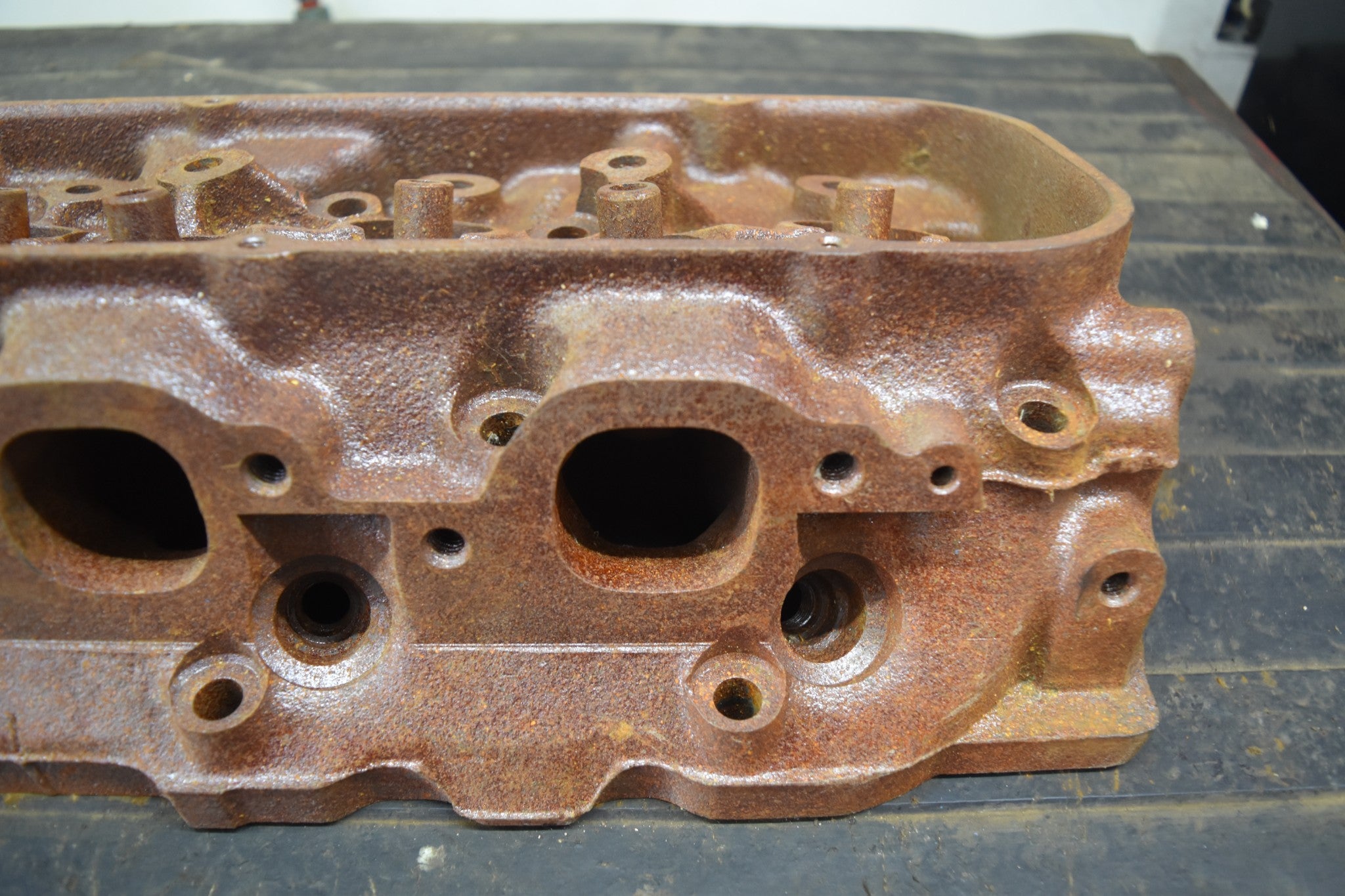 1973 1985 BIG BLOCK CHEVY 336781 781 OVAL PORT BARE HEAD REBUILDABLE C ...