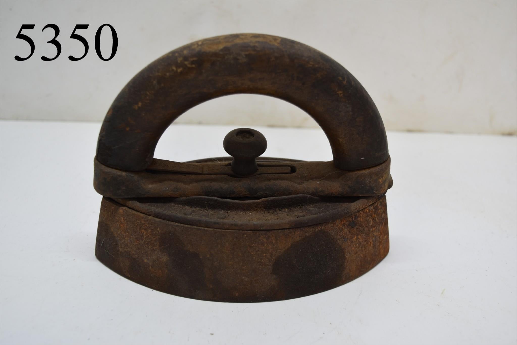 Collector's Vintage Mrs. Potts Sad Iron Collectible Home Decor Ironing ...