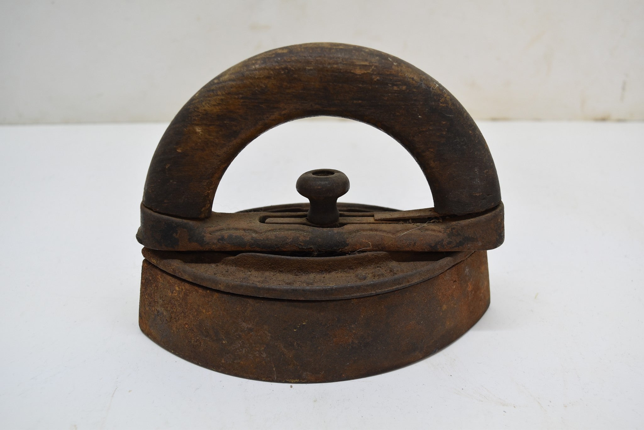 Collector's Vintage Mrs. Potts Sad Iron Collectible Home Decor Ironing ...