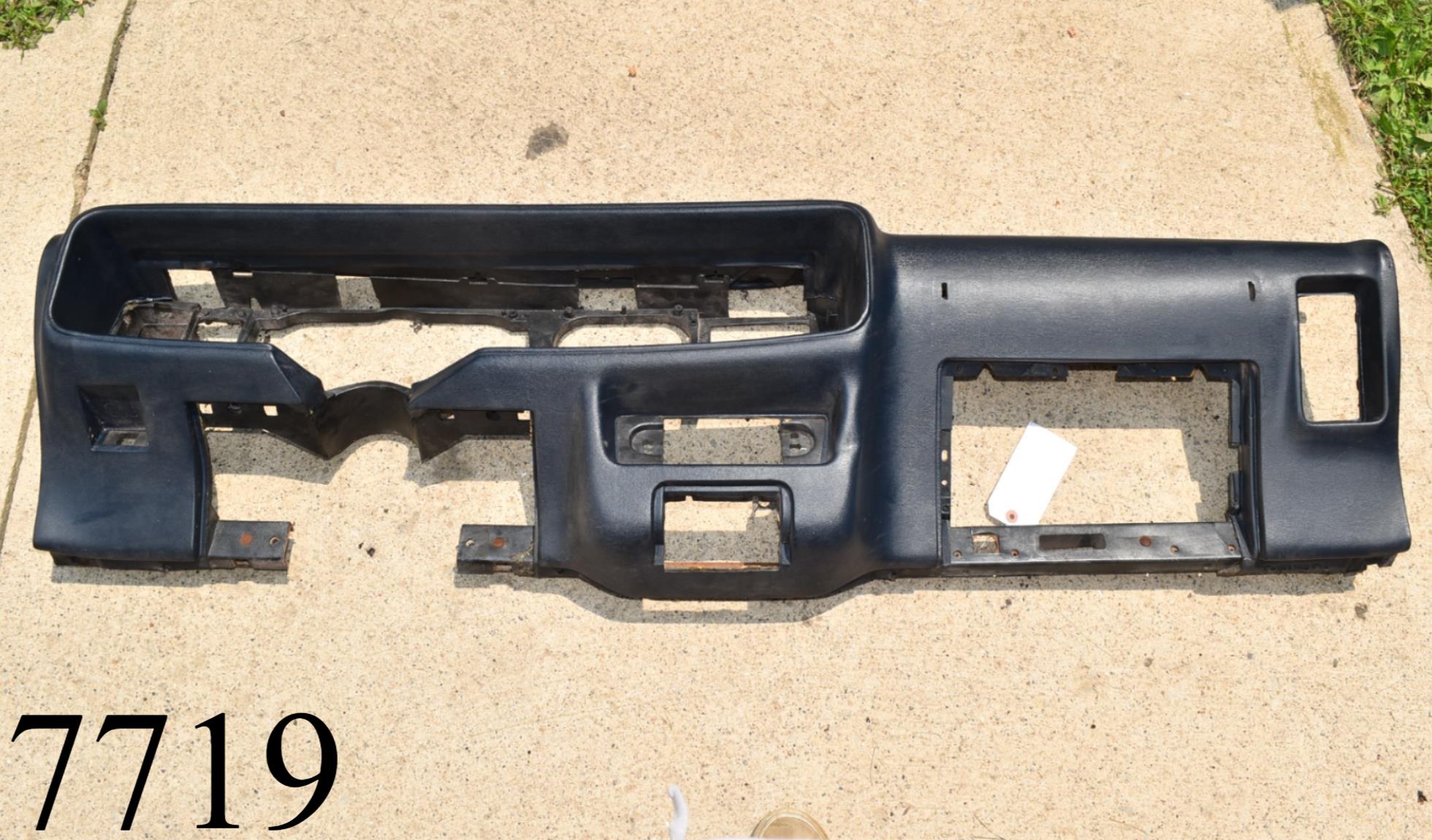 1970 1981 Pontiac Firebird Dash Dashboard NO CRACKS Glove Box Needs Re ...