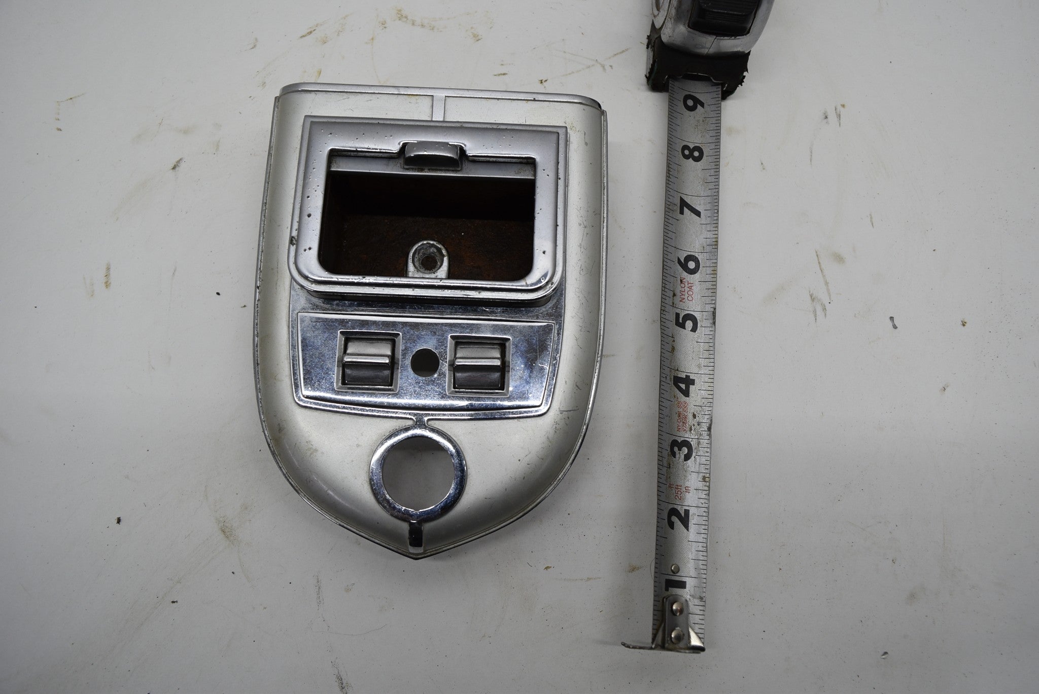 1958 Cadillac Limo Rear seat window switches ash tray assembly 58 Flee ...