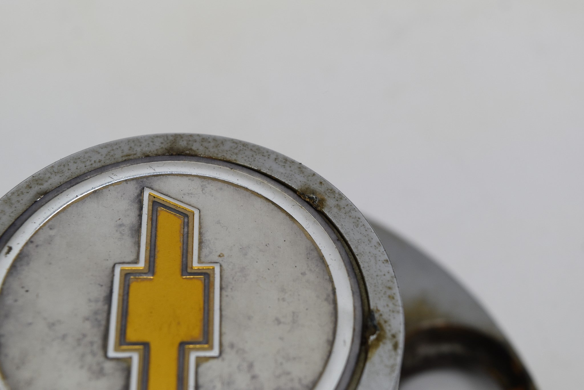 1973-1987 Chevrolet Center Wheel Caps Chevy Hubcap 5 Lug Bowtie Cover ...