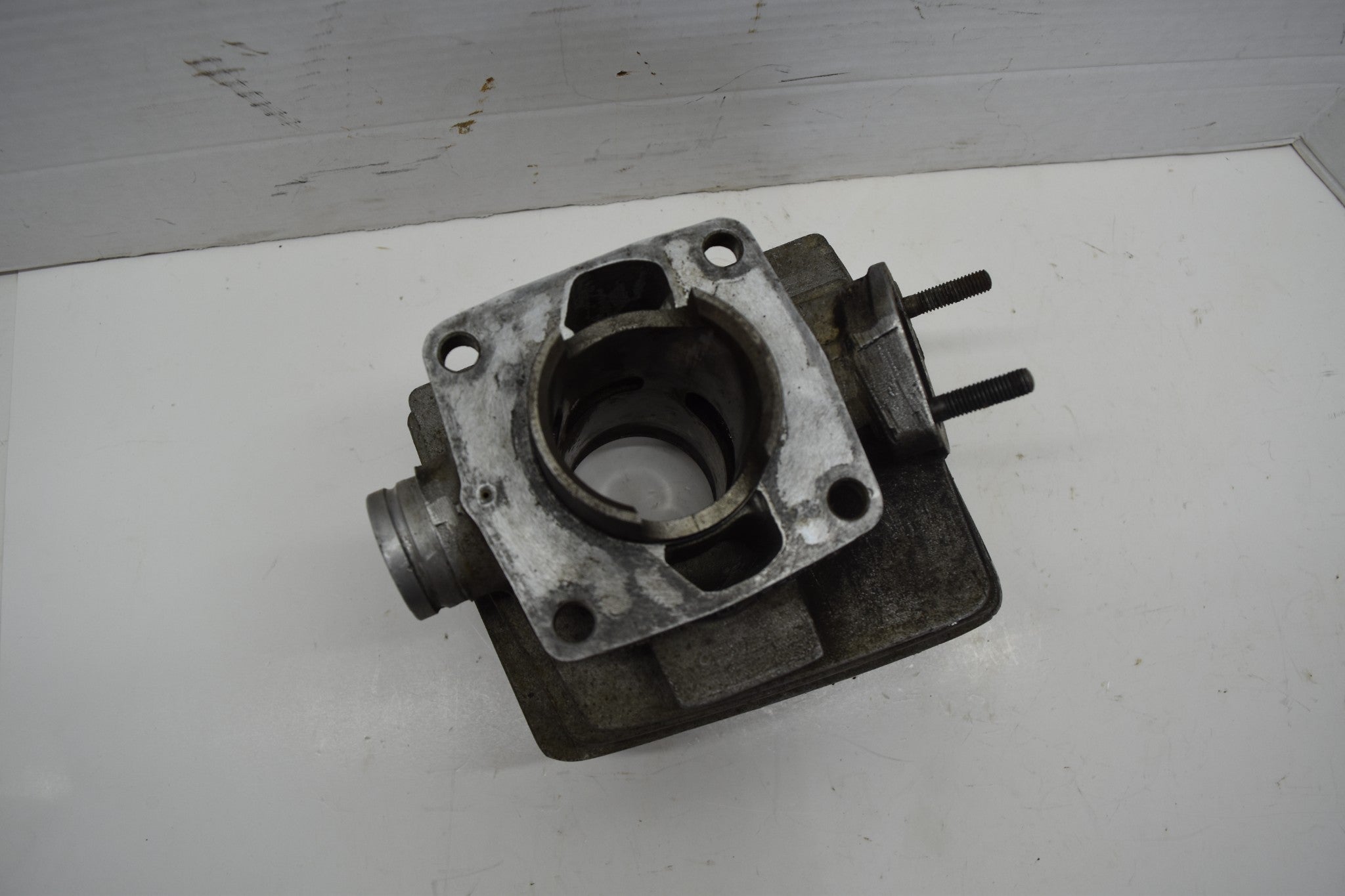 1974 SUZUKI GT380 GT 380 CYLINDER JUG LEFT SIDE LH SEBRING 74– FatMan's ...